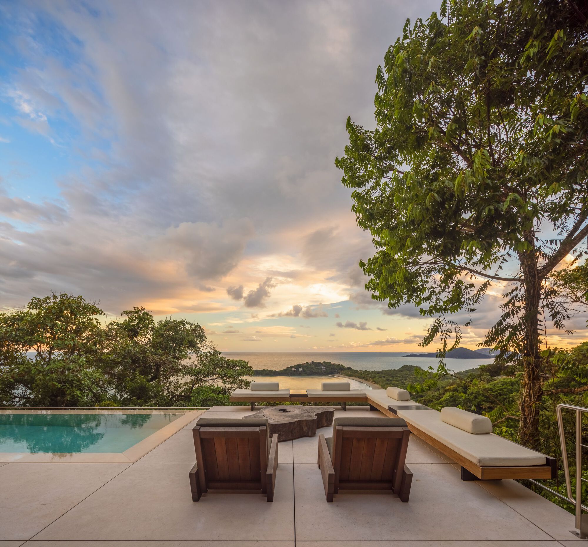 Gallery of LAB House / Studio Arthur Casas - 5