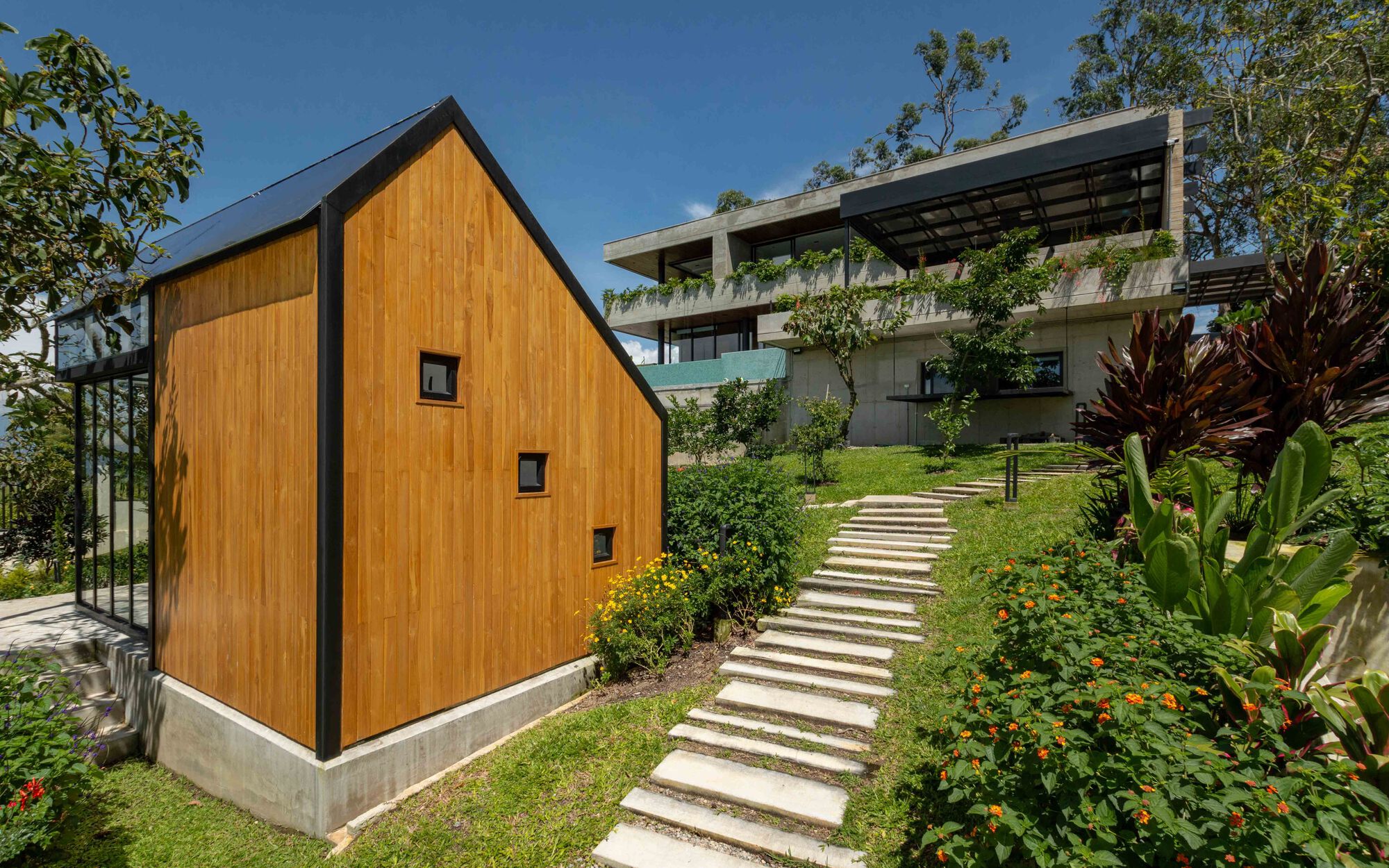 Gallery of PAF House / Fernán Olarte Pinto / OG Arquitectura ...