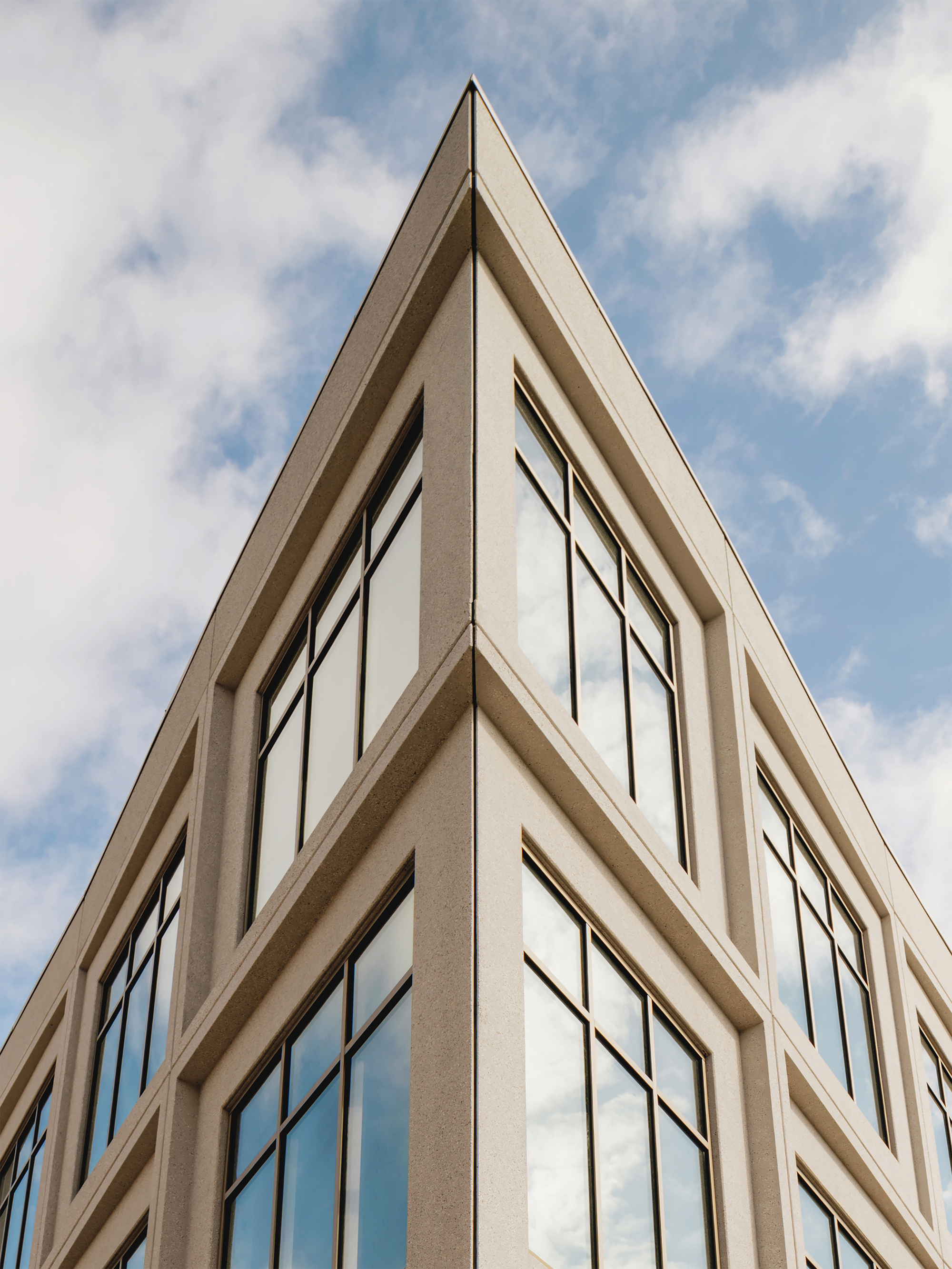 Gallery of Eastbound Offices / West of West - 14