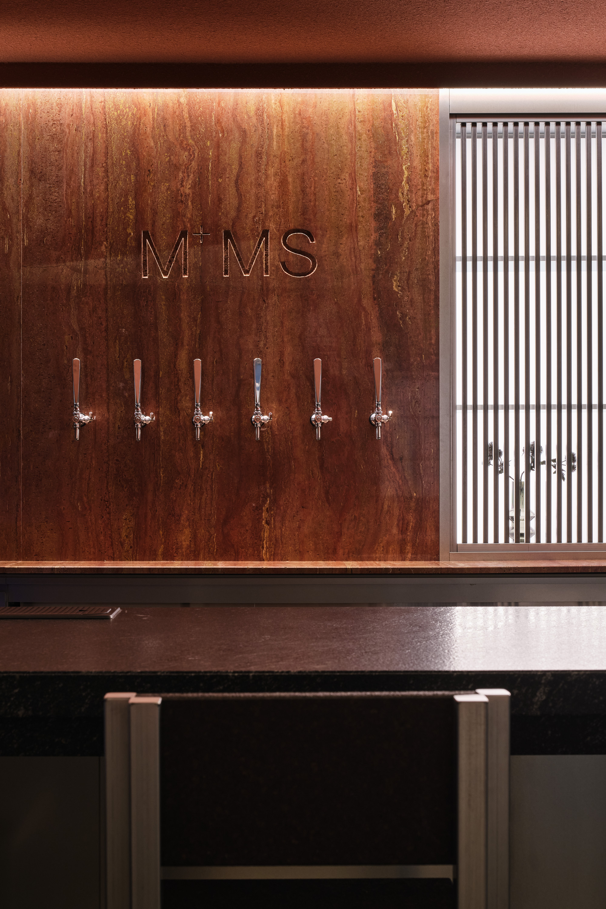 Gallery of M+MS Bar / Studio GIMGEOSIL - 5
