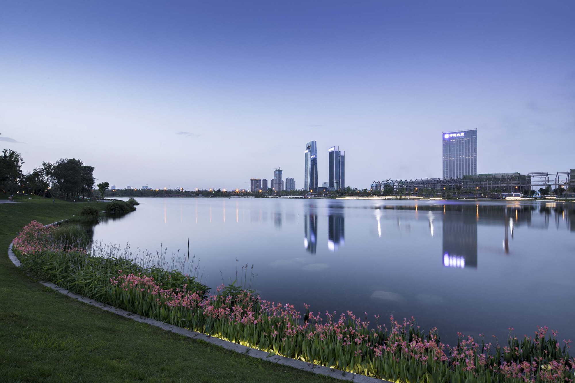 Gallery of CCCC International Center / Cendes Design - 11