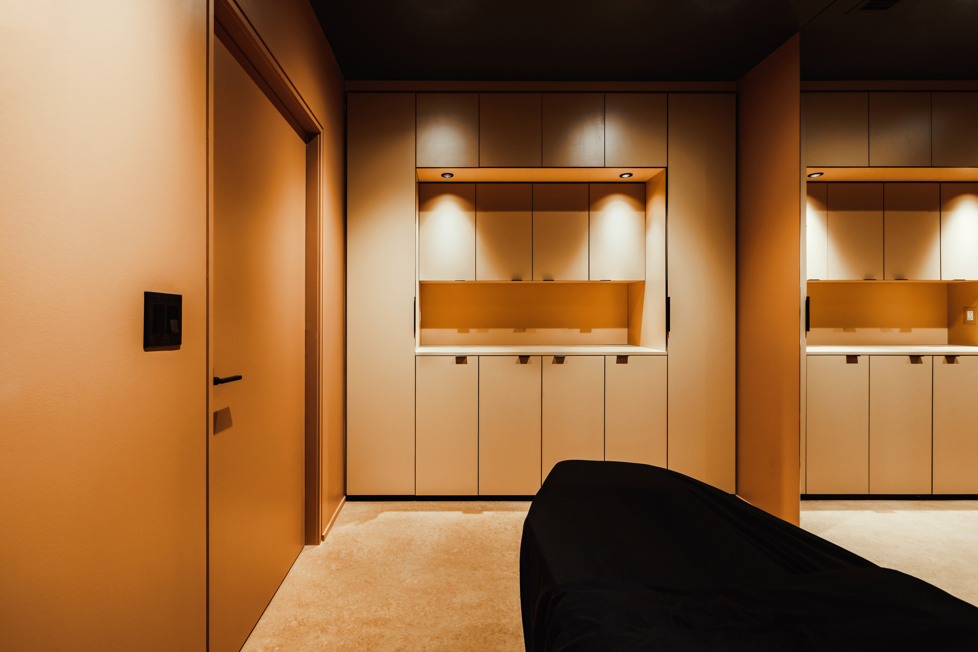 Gallery of Beauty Edit Clinic / Sturgess Architecture + BOLD ...