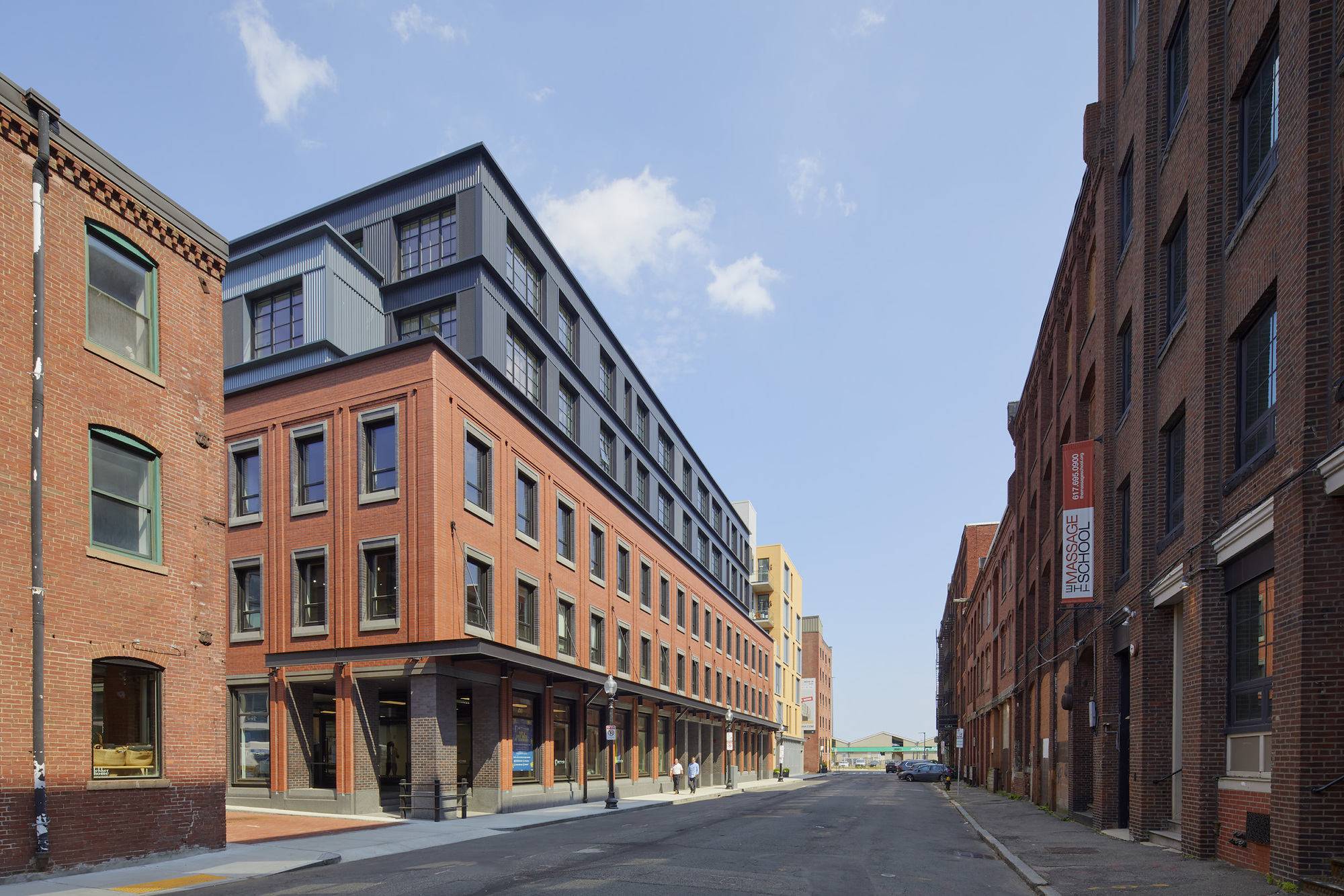 Gallery of The Factory Lofts / Hacin - 2