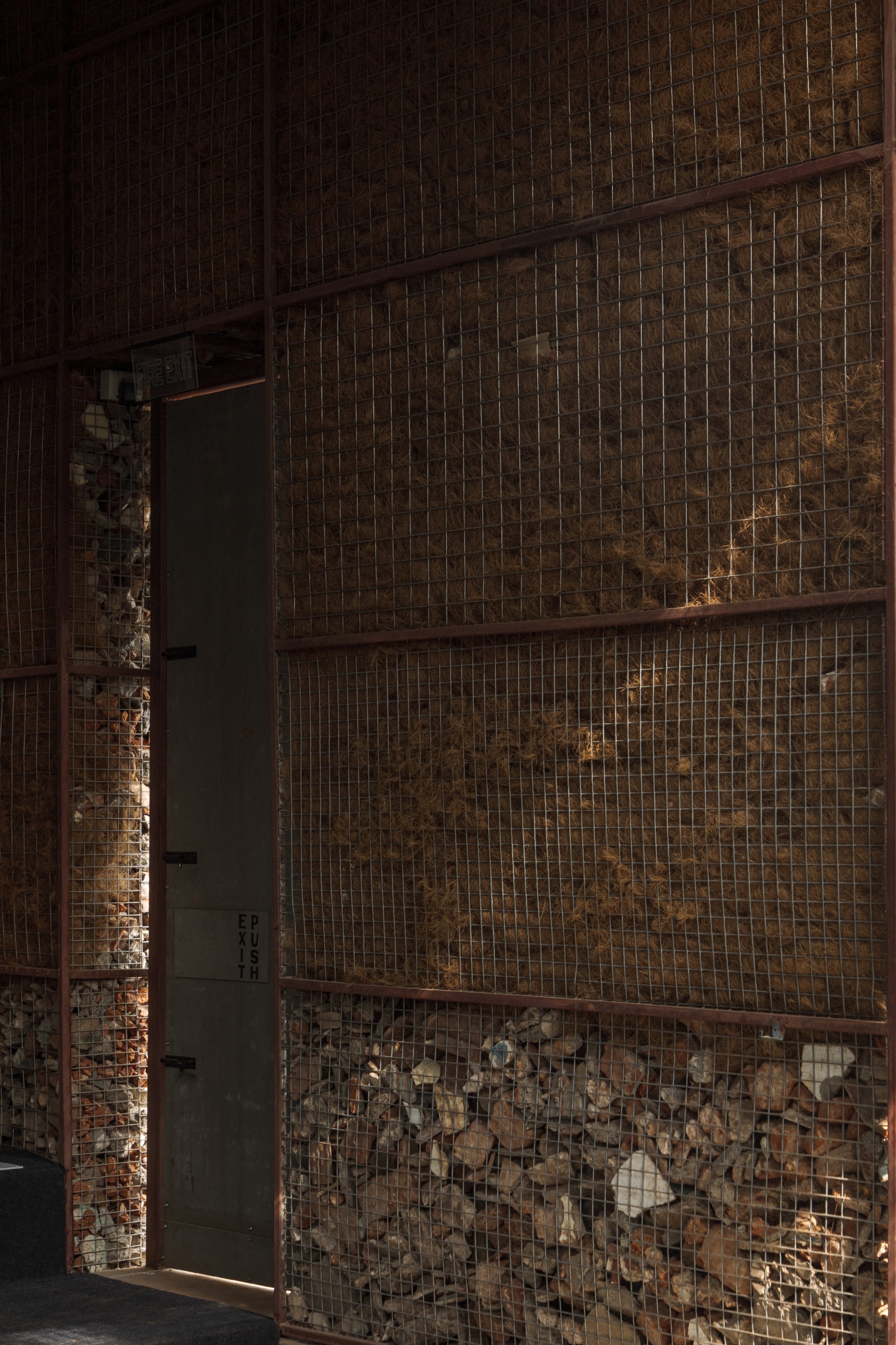 画廊 容器，2023 Kochi Muziris 双年展 / Samira Rathod Design Atelier - 31