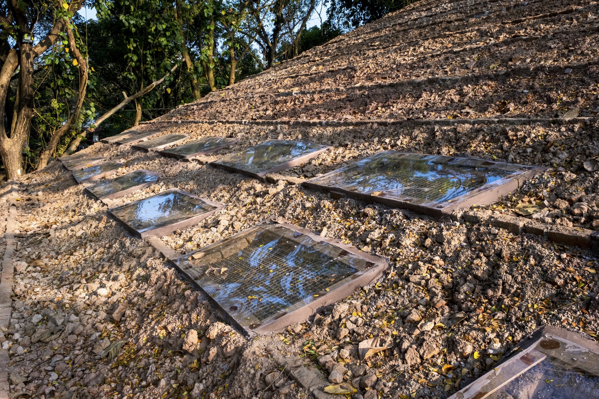 画廊 容器，2023 Kochi Muziris 双年展 / Samira Rathod Design Atelier - 40