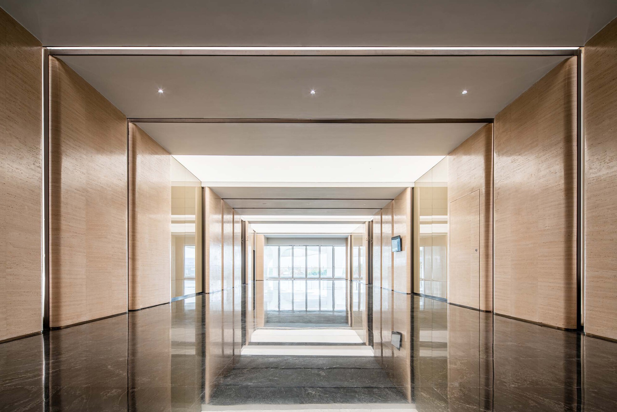 Gallery of Chongqing Lijia Smart Hall / Gensler - 32