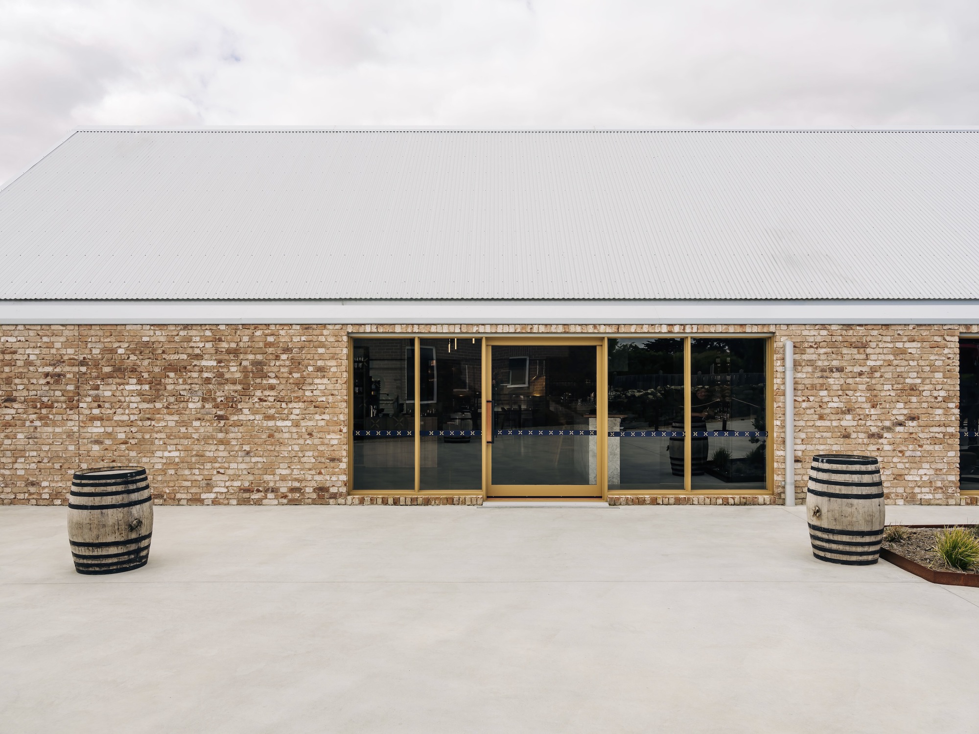Gallery of Callington Mill Distillery / Cumulus Studio - 5