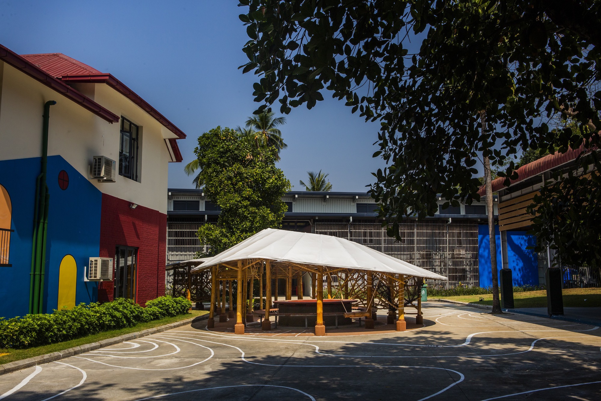 Gallery of Infinity Playground / Blue Temple - 7