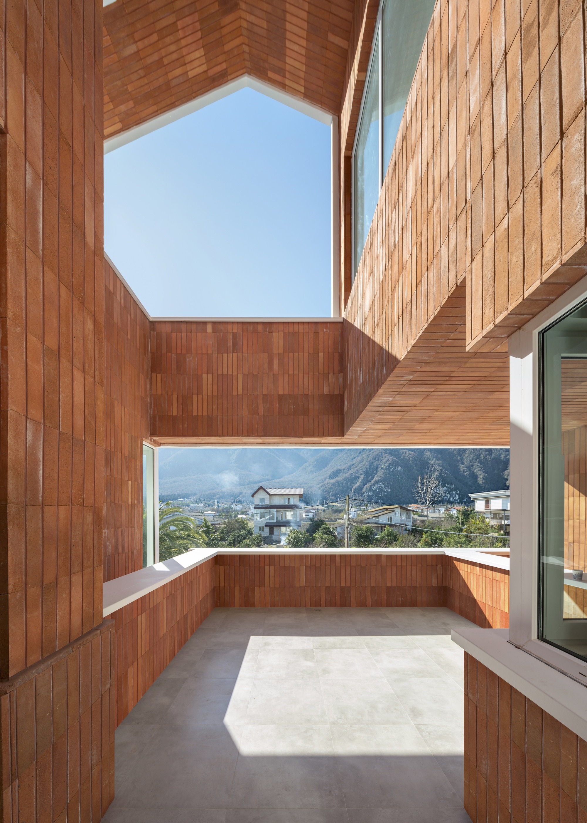 Gallery of Didaar House / Challenge Studio - 16