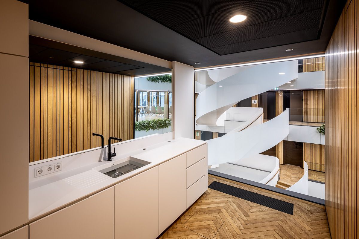 Gallery of POST Headquarters / Metaform Architects - 13