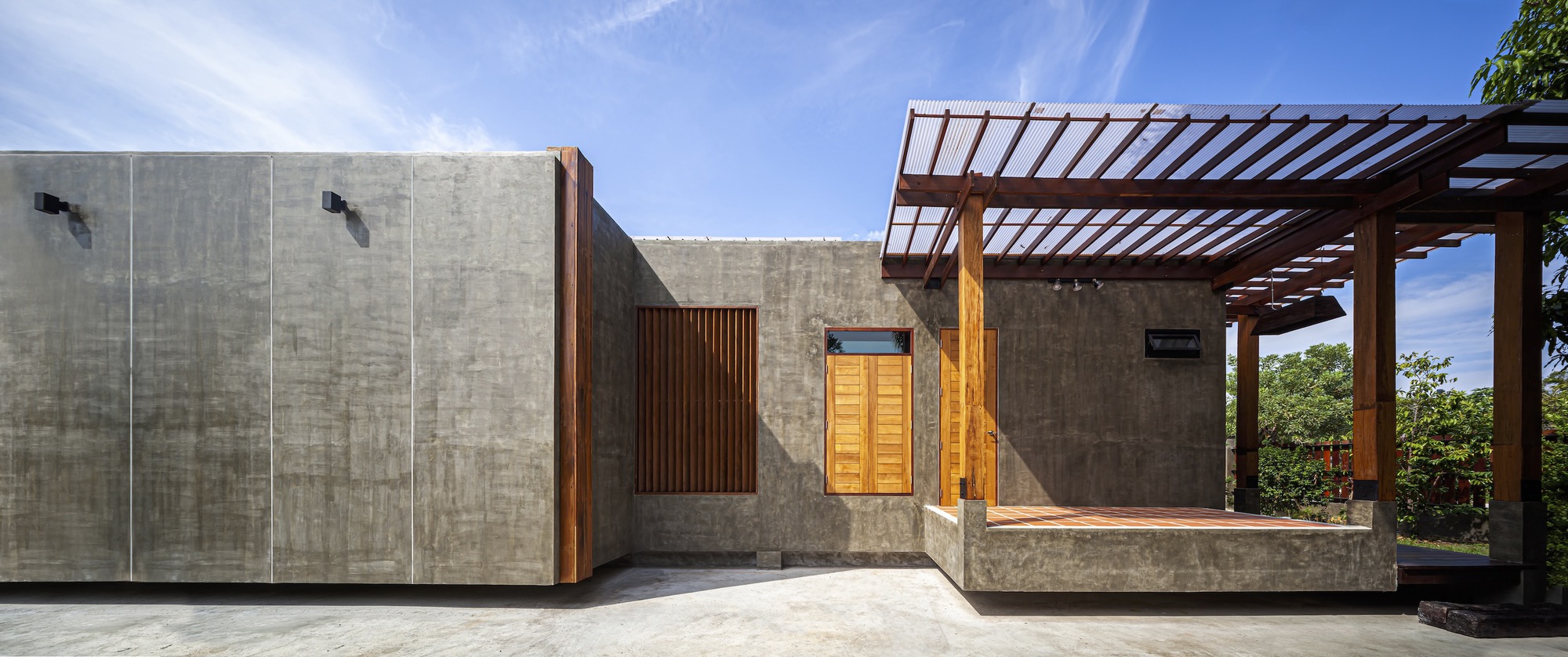 Gallery of BULBUL House / Volume Matrix studio - 5