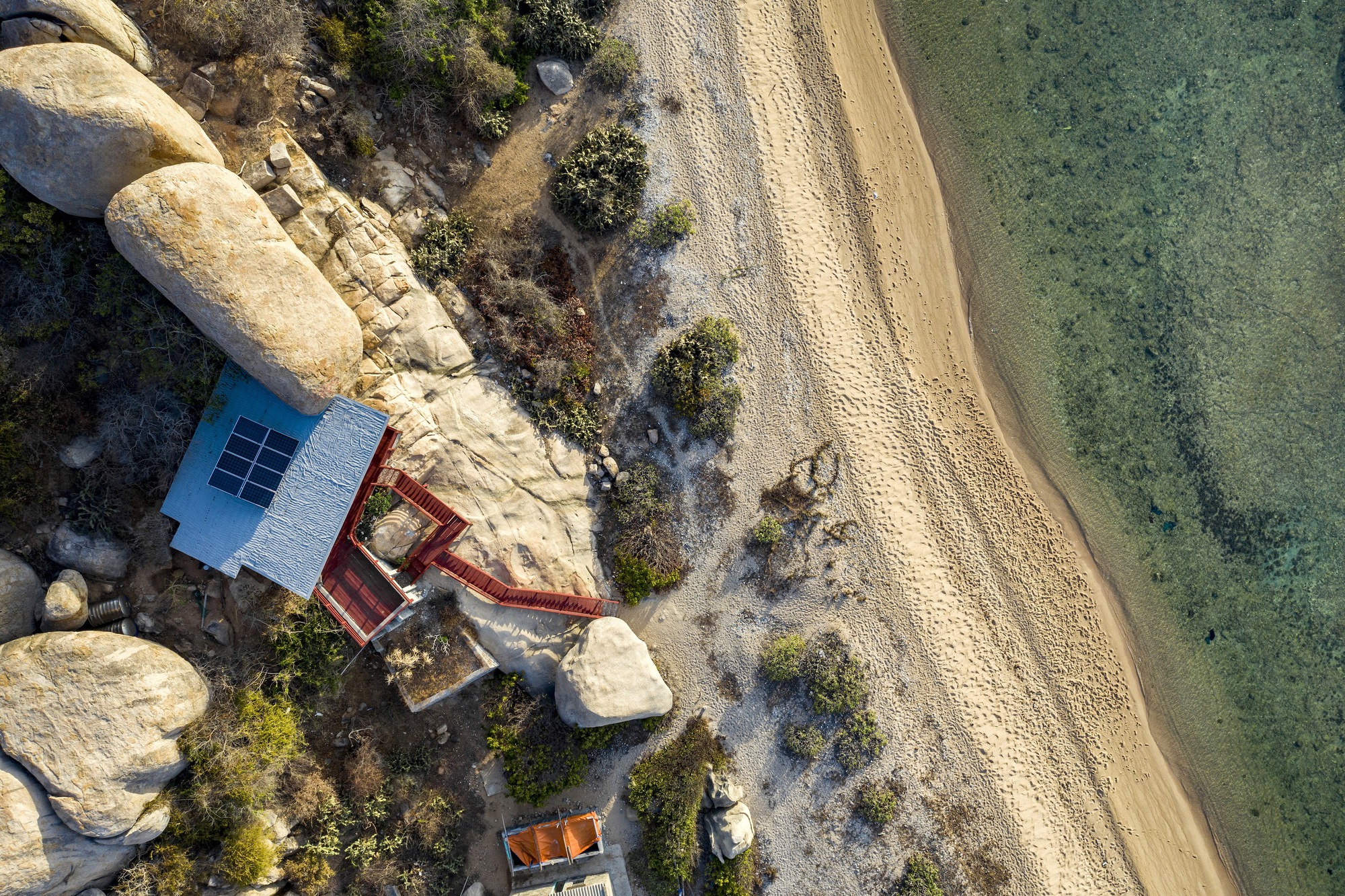 Gallery of Hero House Núi Chúa / Nhavui XS Studio - 24