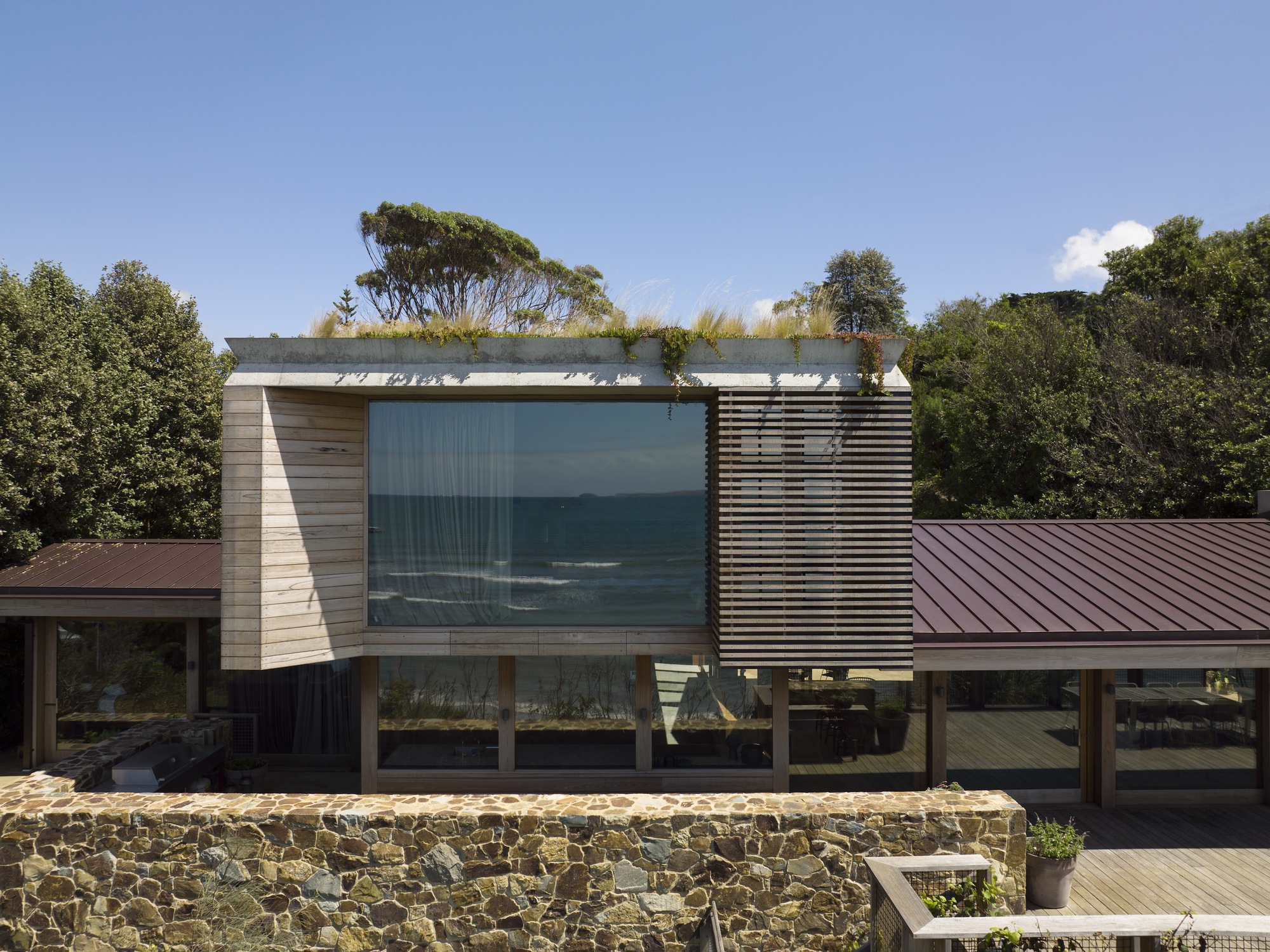 Gallery of Flinders House / Kennedy Nolan Architects - 9
