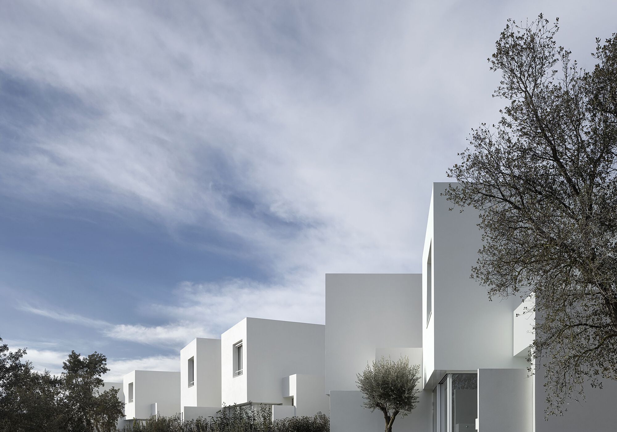 Gallery of L'ALZINA Residential Complex / Jaime Prous Architects - 9
