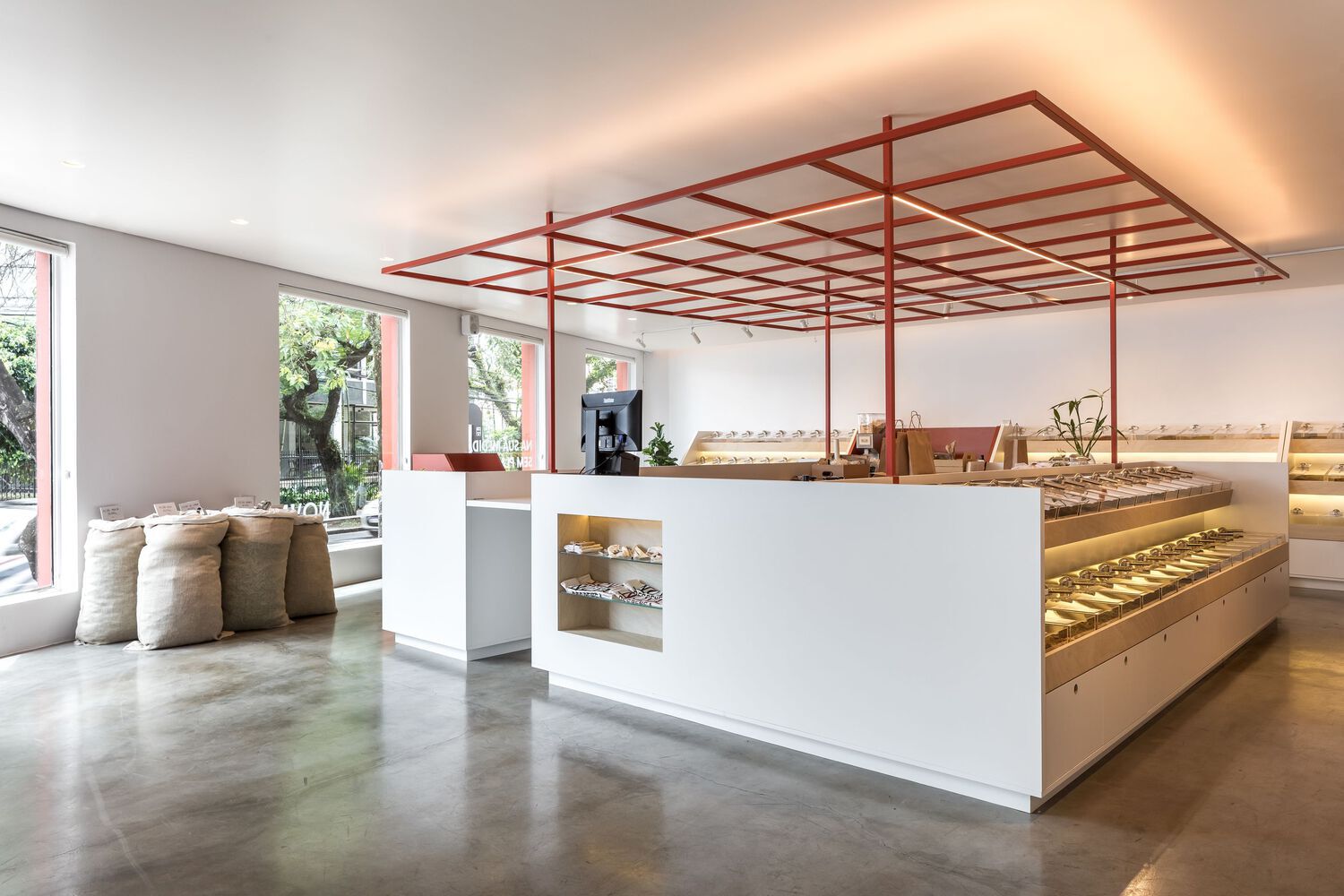 Gallery of Architecture of Shops: 10 Innovative Projects in Brazilian ...