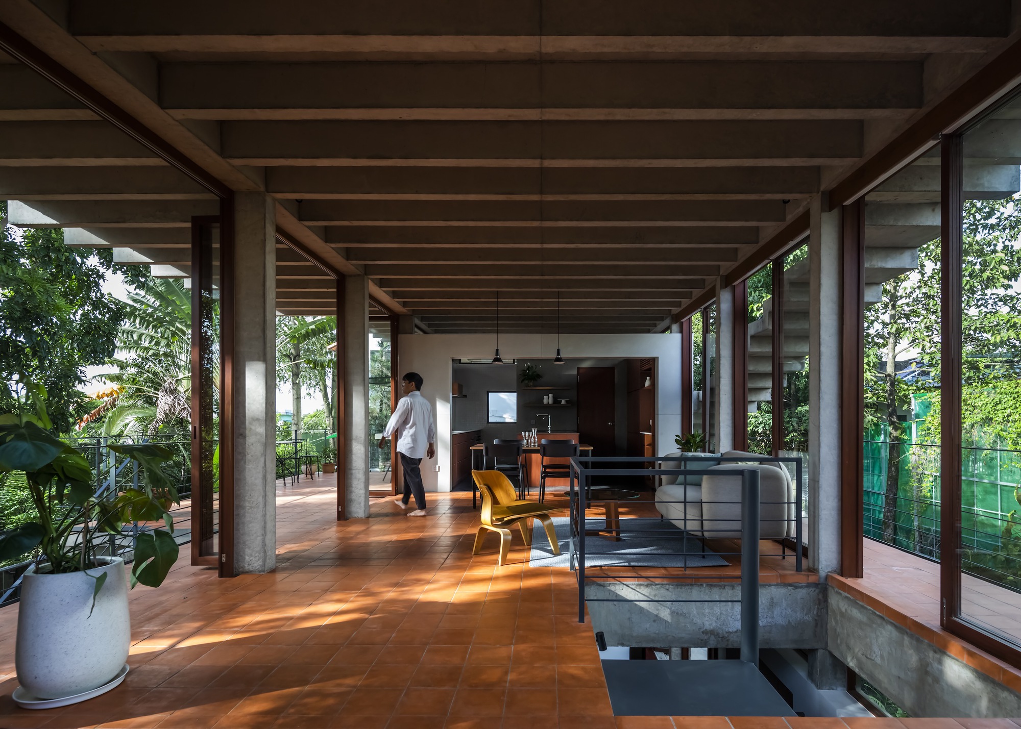 Galería de Casa flotante en Thu Duc / Sanuki Daisuke architects - 26