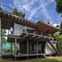 Floating House in Thu Duc / Sanuki Daisuke architects | ArchDaily