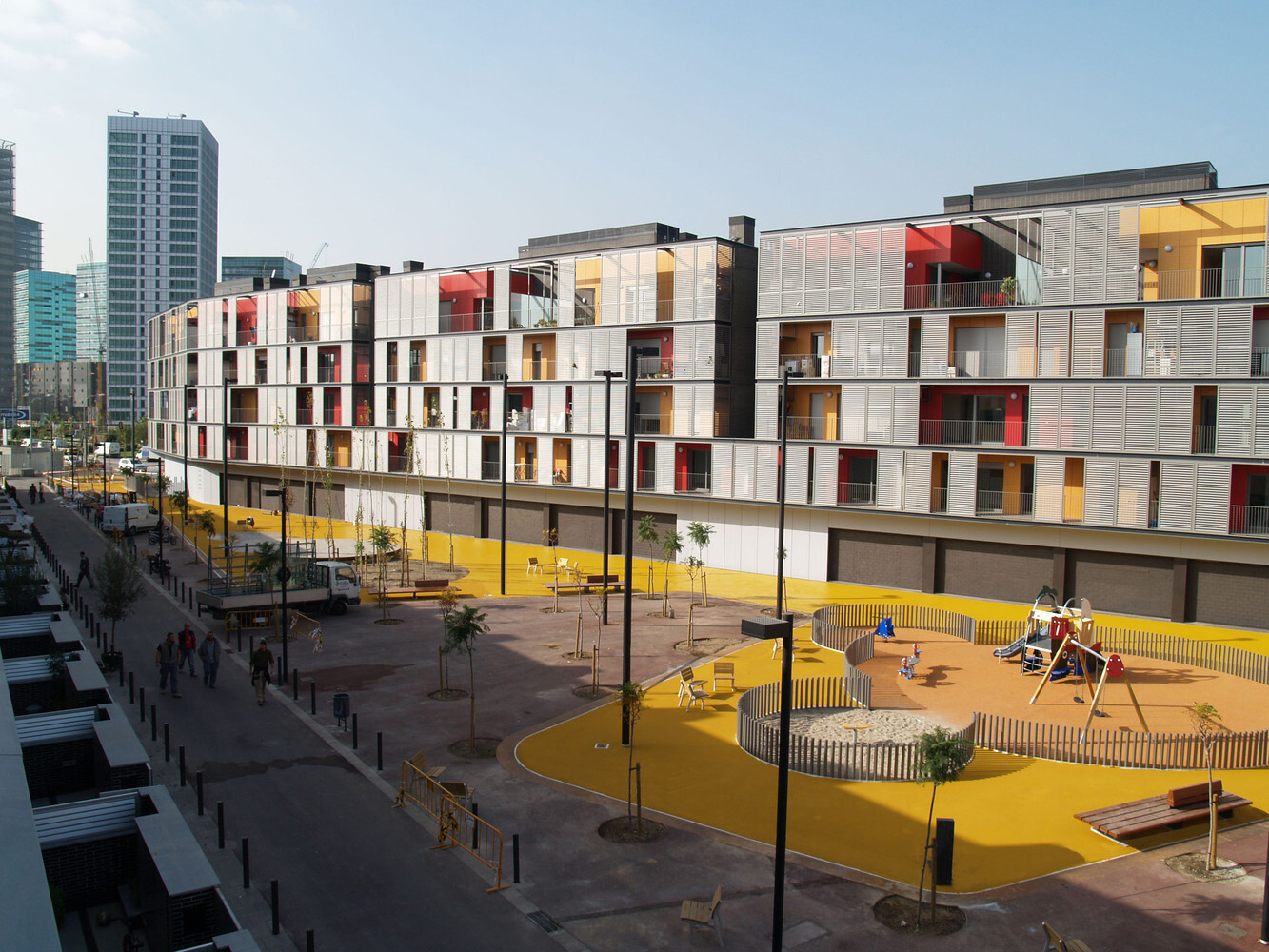 Gallery of 6 Collective Housing Interventions that Rethink Urban Block ...