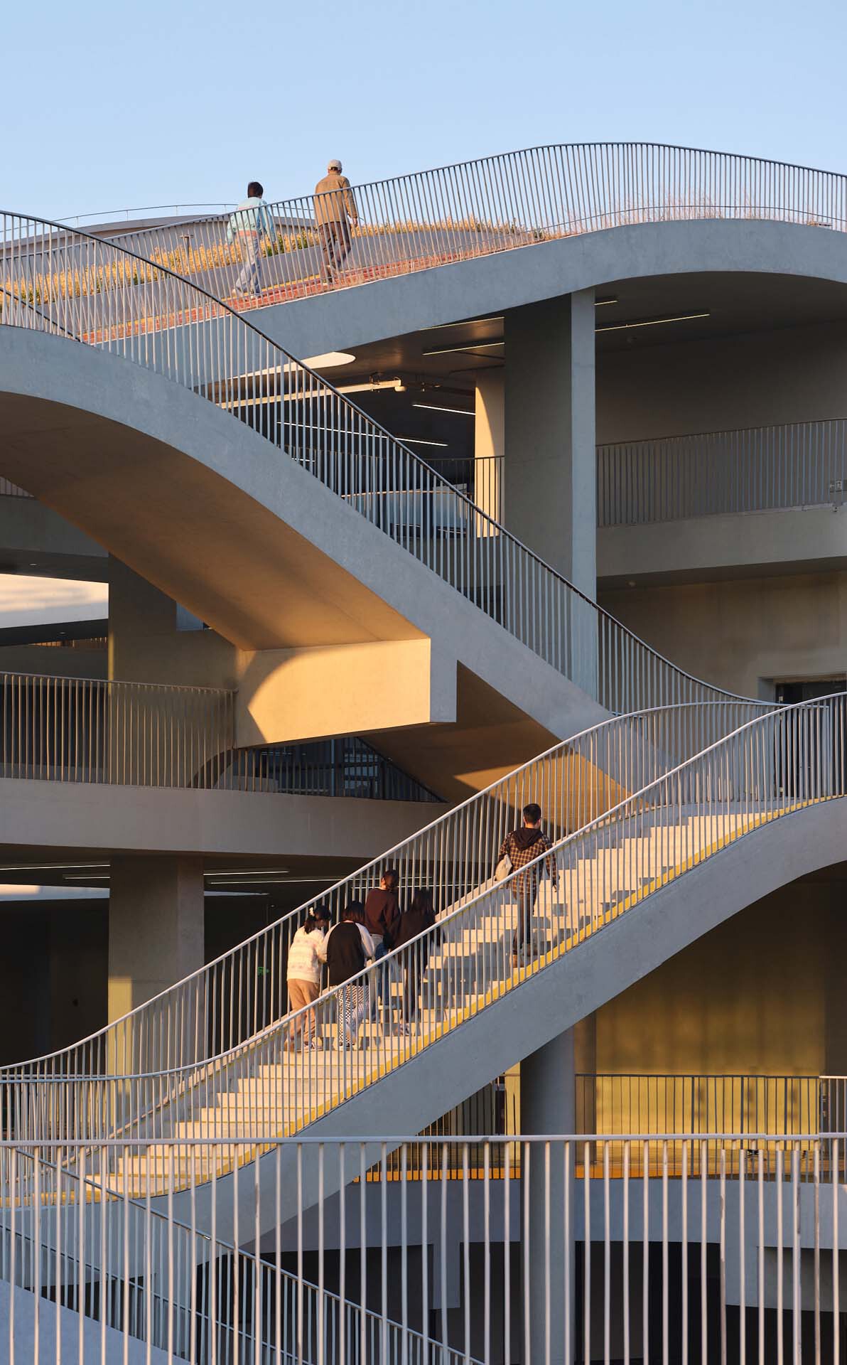 Gallery of Student Community Center at Yangtze Delta Region Institute / TJAD Time & Space ...