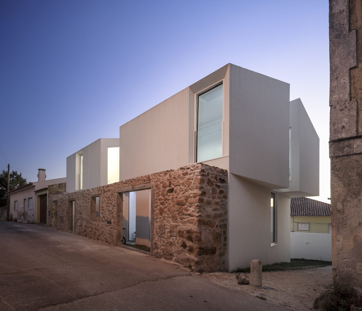 Gallery of Portuguese Houses: 10 Projects That Blend Tradition and ...