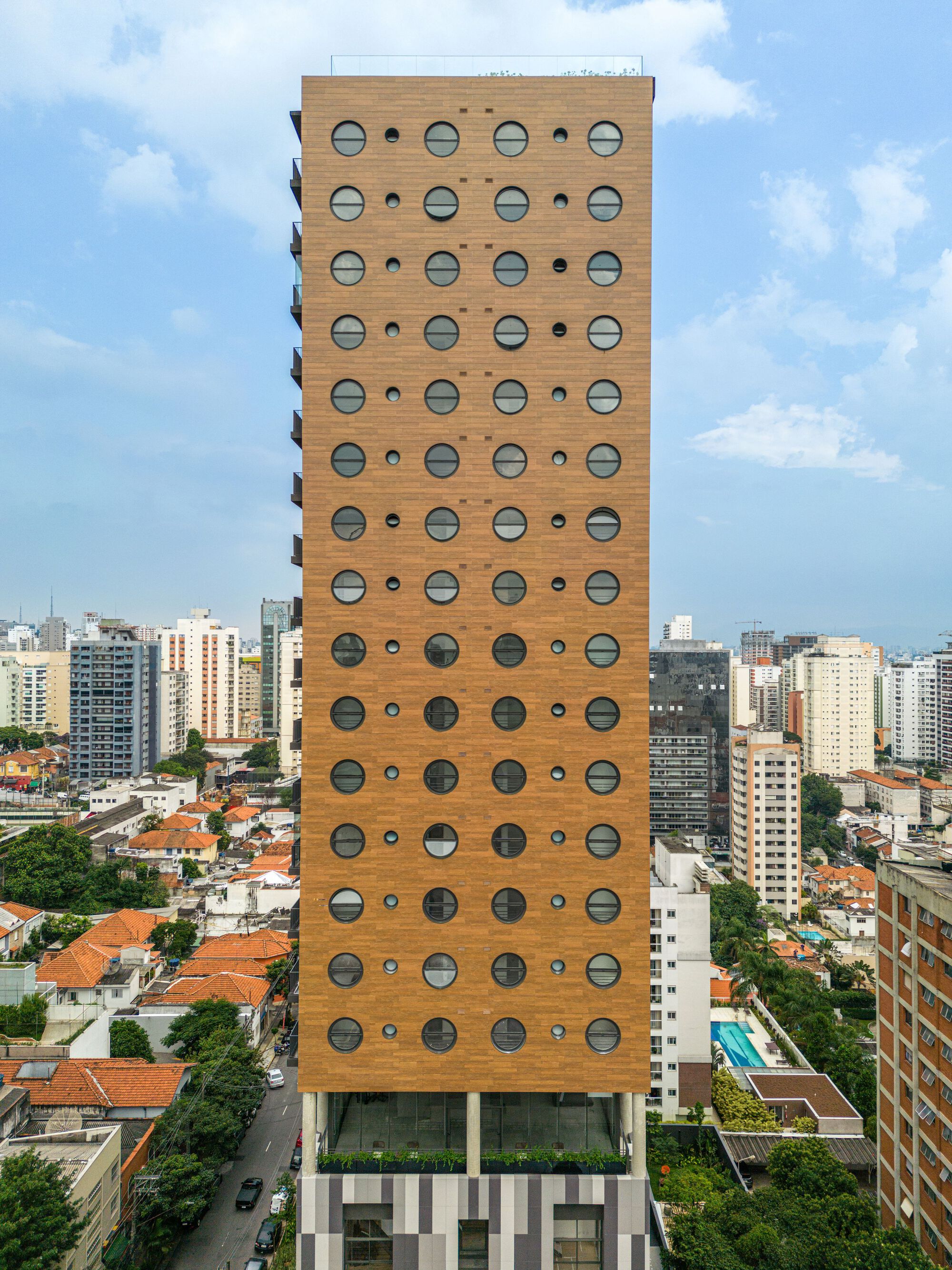 Gallery of Oscar by You Residential Building / Perkins&Will - 19