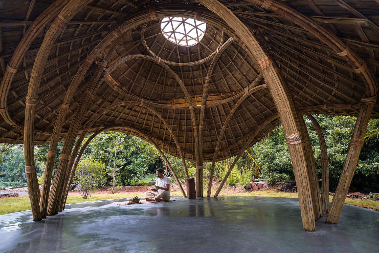 Gallery of Bamboo in Architecture: Same Material, Different Uses - 13