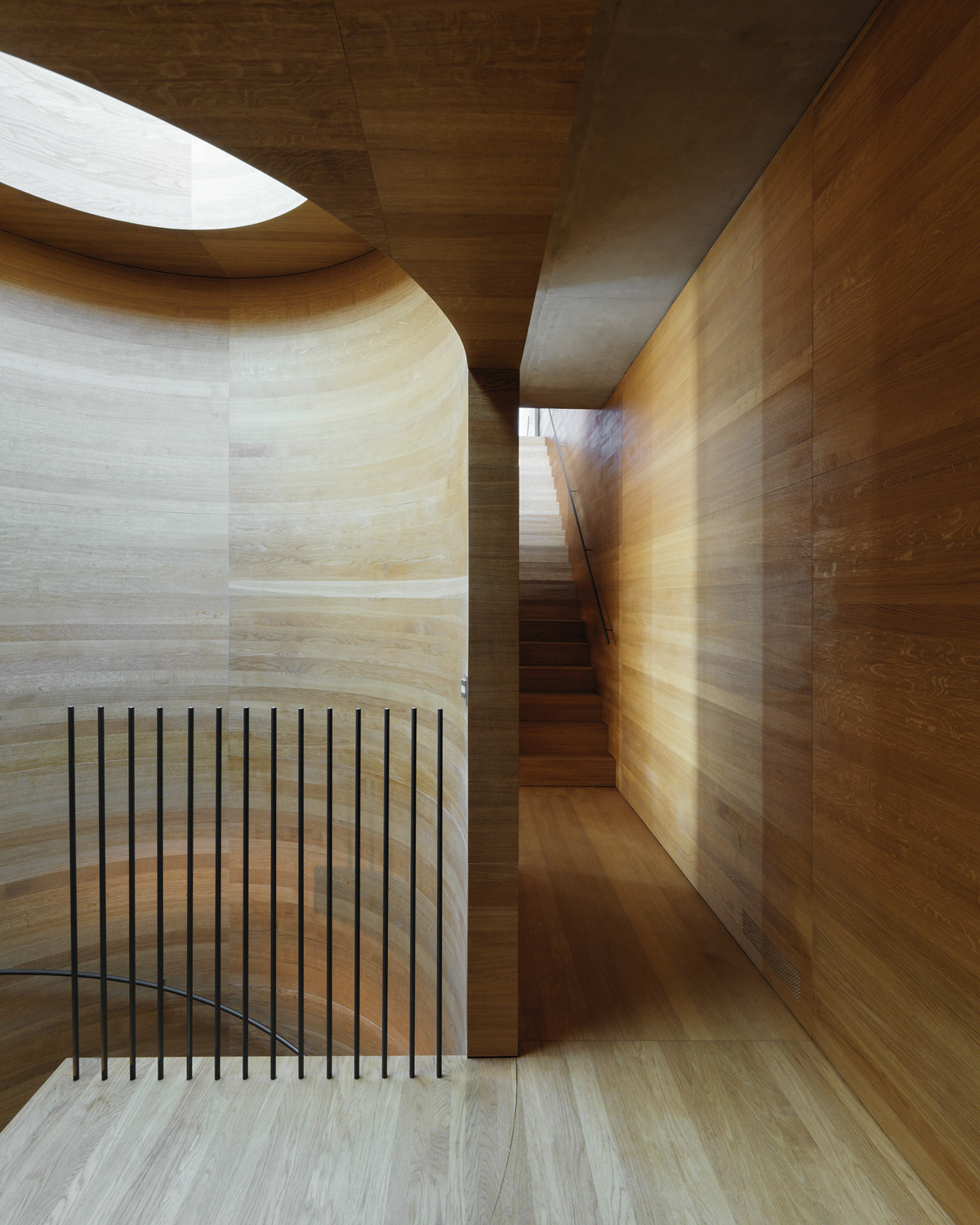 Gallery of House of Chambers / Marte.Marte Architects - 13
