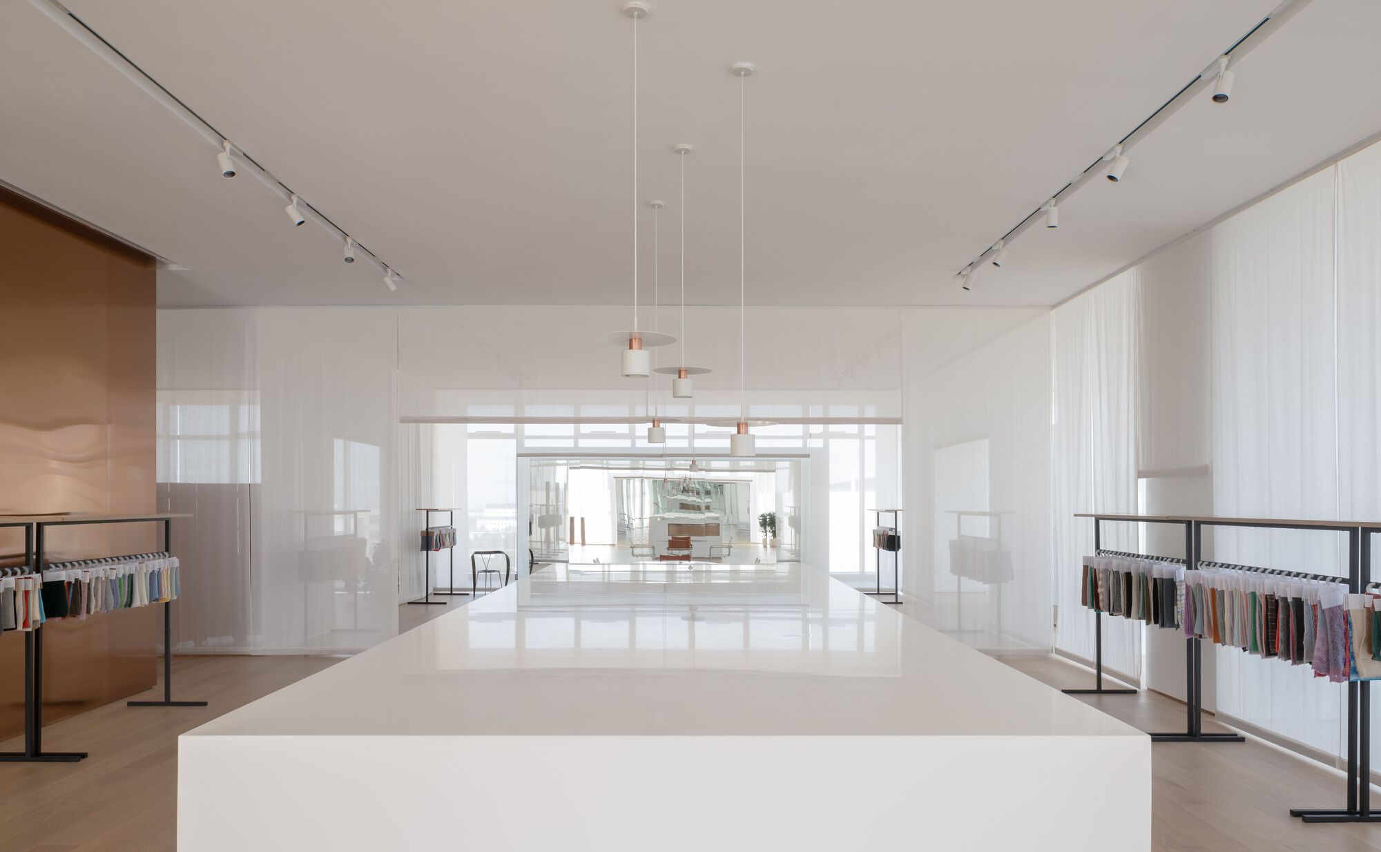 Gallery of Orient Hongda Offices / PPAA - 16