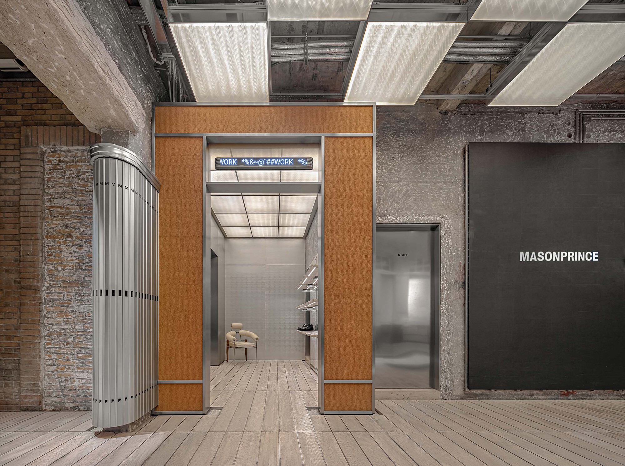 Gallery of MASONPRINCE Store / TOMO DESIGN - 25