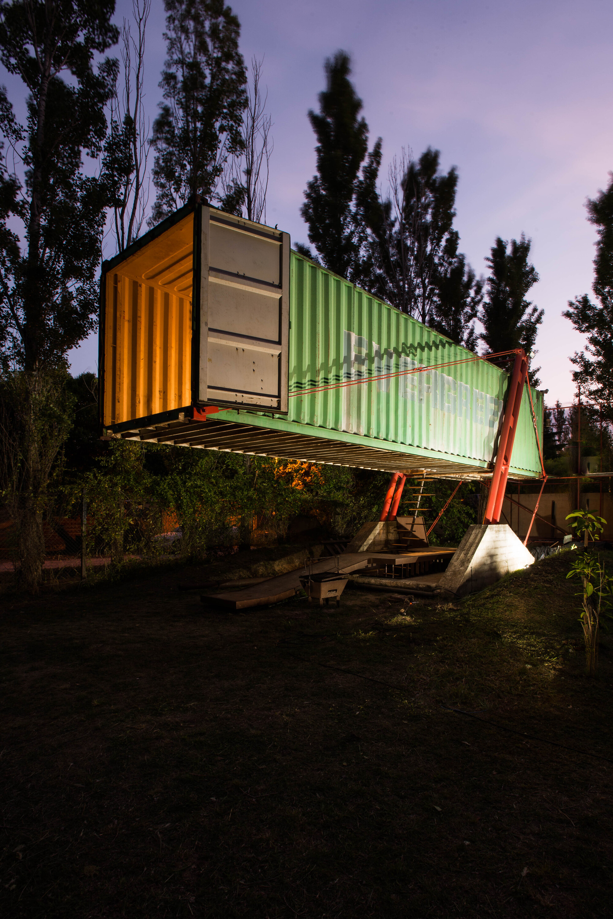 Gallery of Container Experience Home / Estudio Nómade - 17