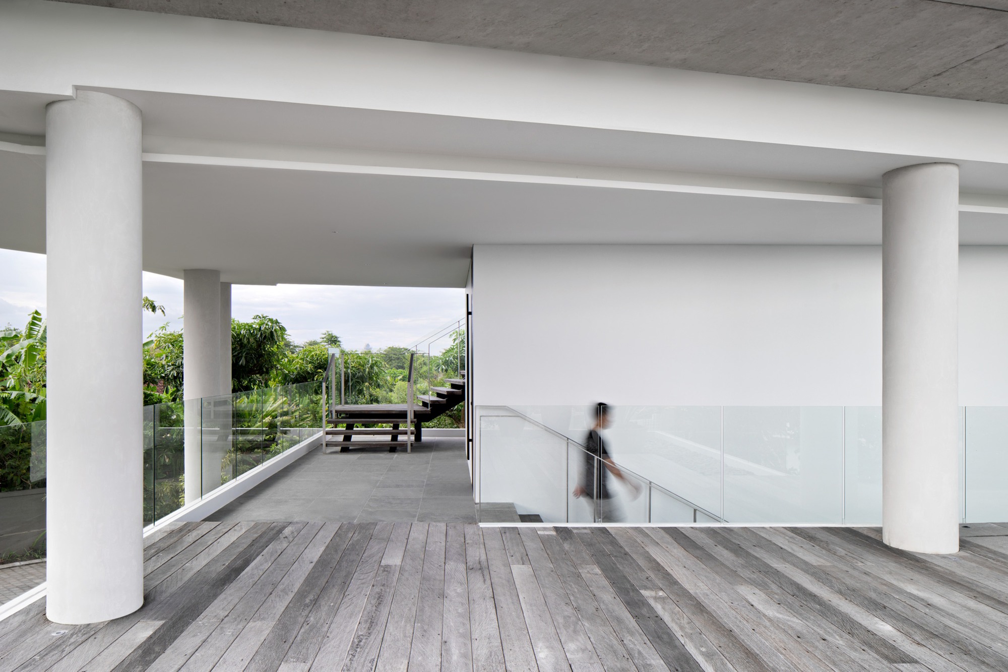 Gallery of Luke House / Budi Pradono Architects - 12