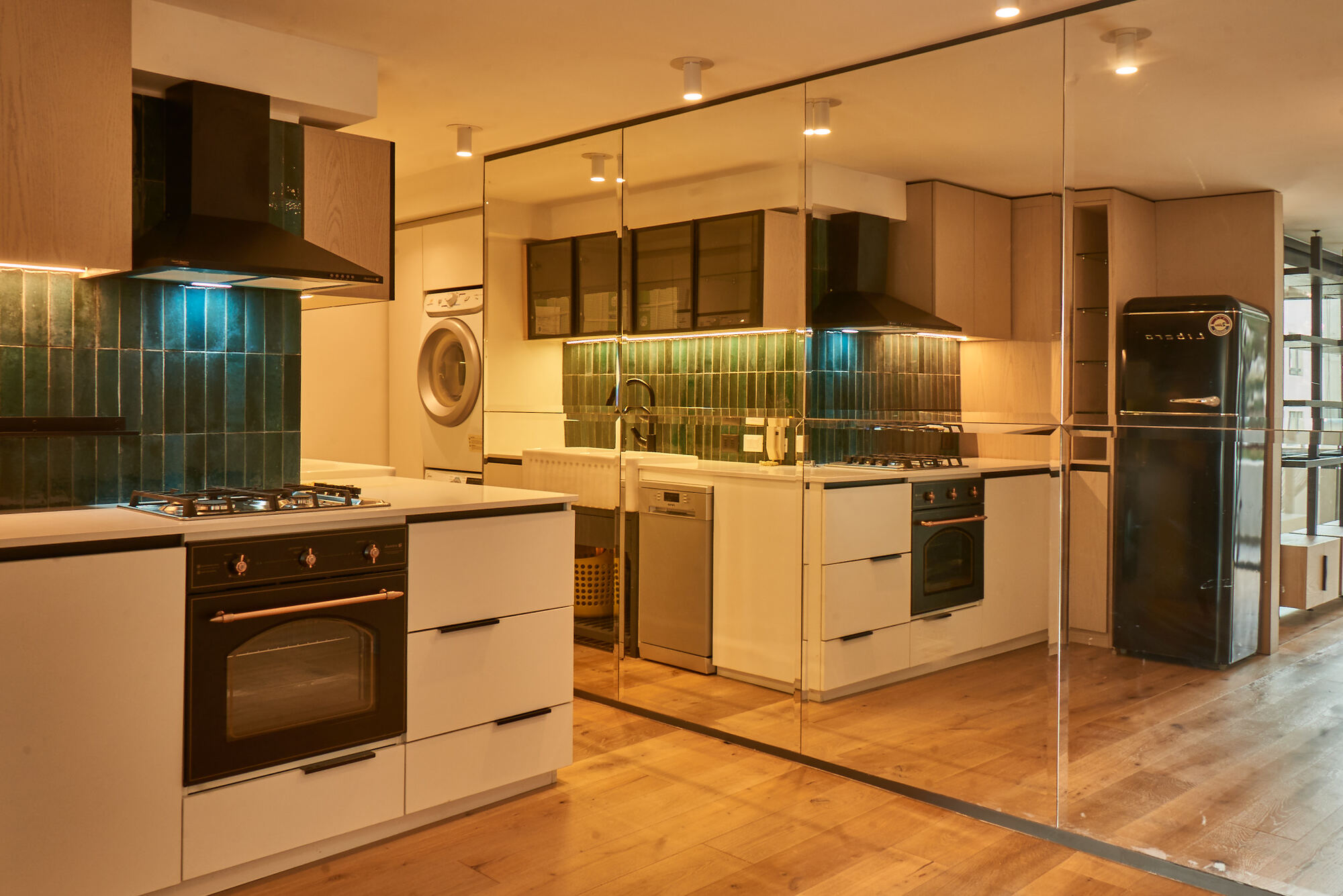 Galería de Loft Plaza Perú / Cazú Zegers Arquitectura - 6