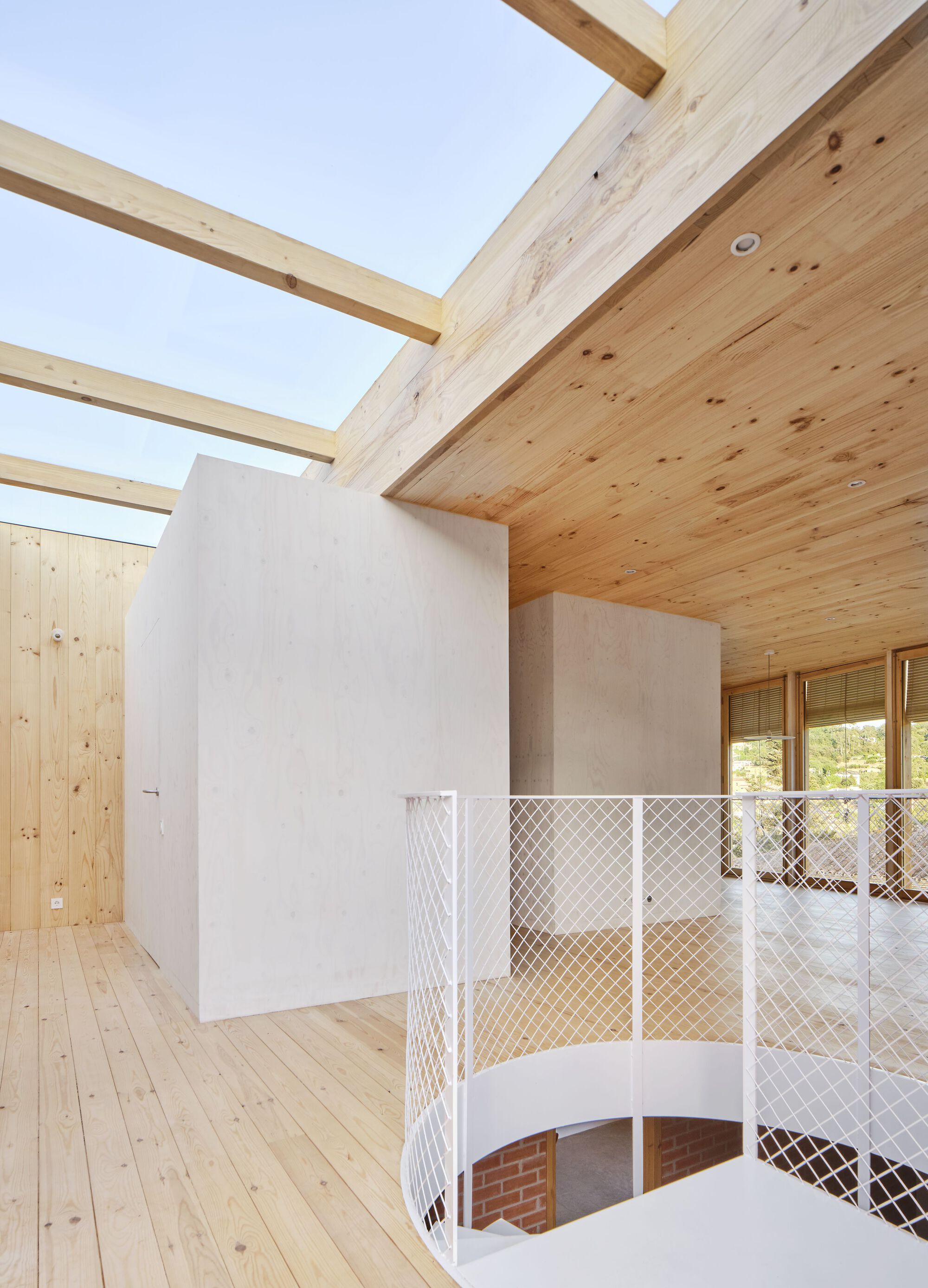 Gallery of House on a Brick Base / Agora Arquitectura - 25