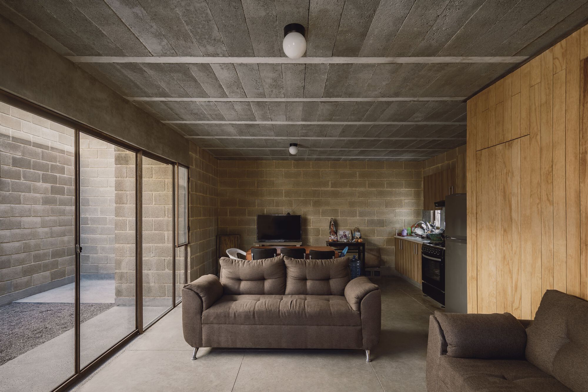 Gallery of Watchman House / COA Arquitectura - 2