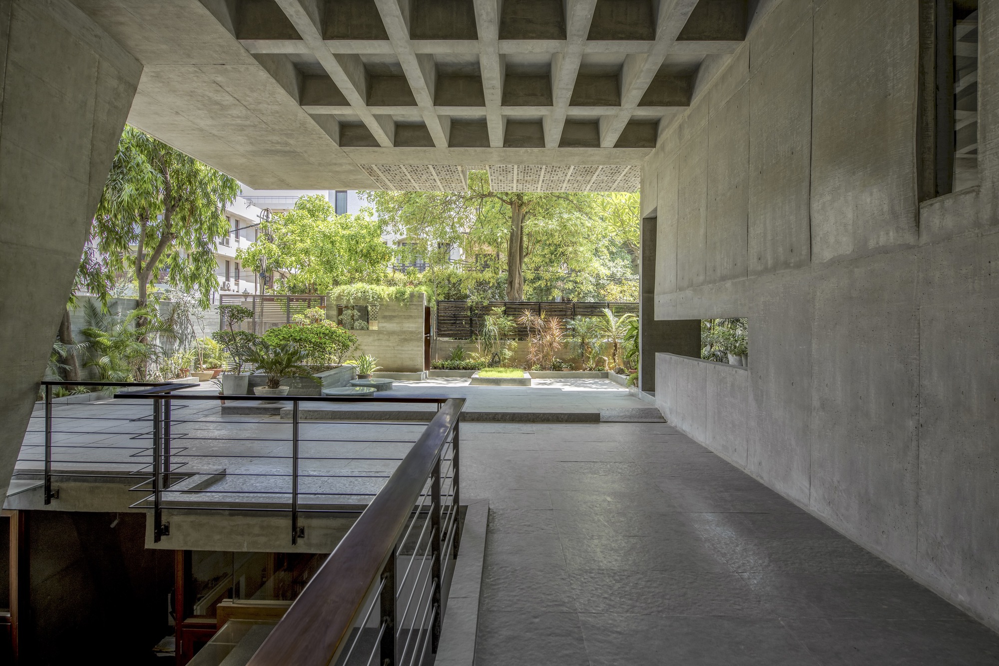 Galeria de Casa dos Vazios / Malik Architecture - 14