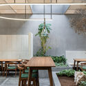 BEIGE Café & Bakery / Arch.Lab | ArchDaily