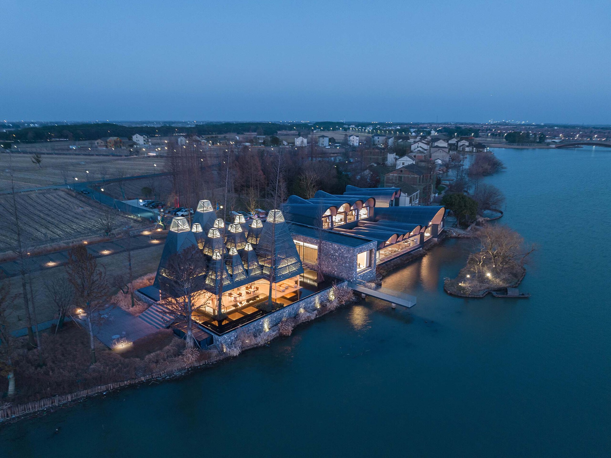 Gallery of Qushui Shanwan Boatyard Hotel / goa - 6