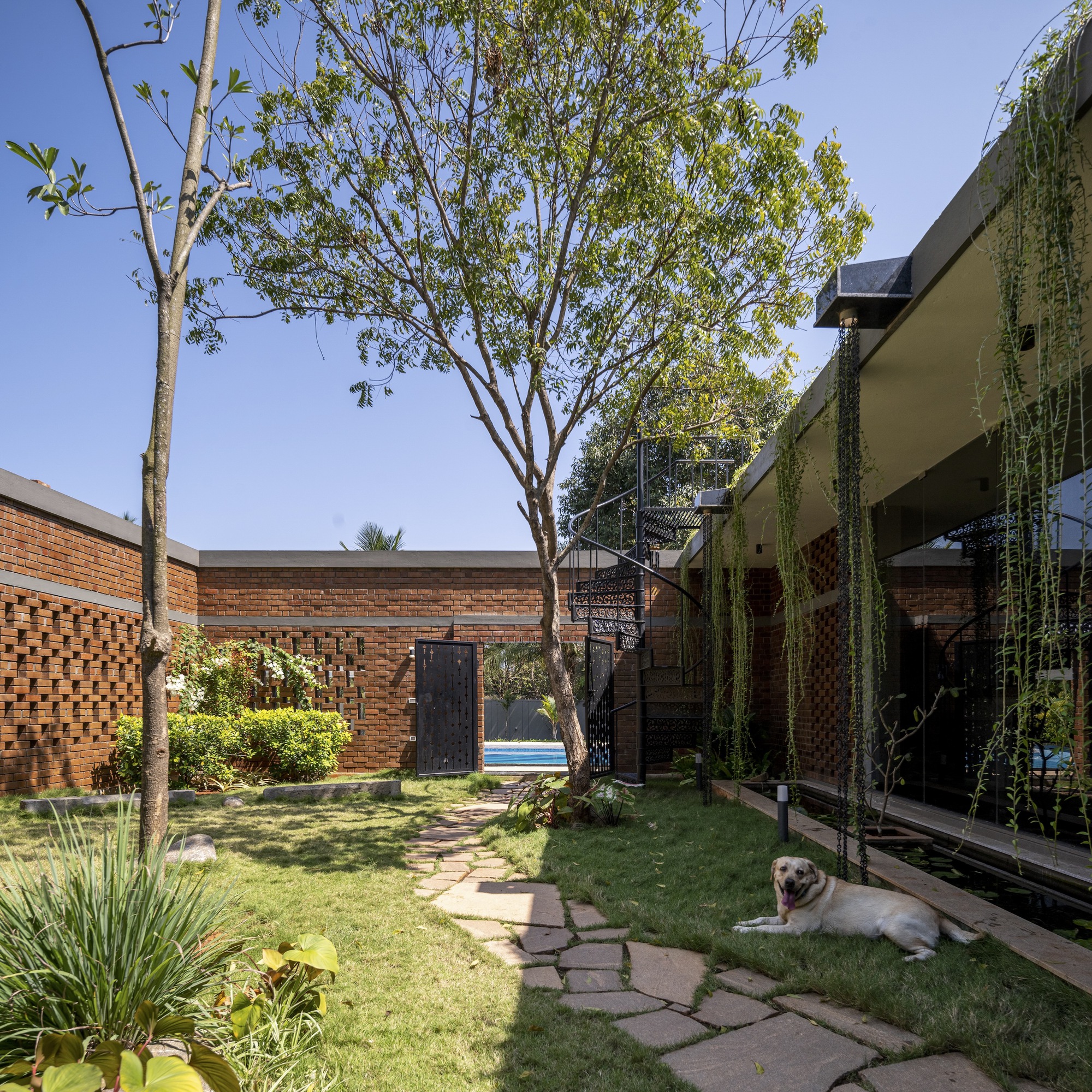 Gallery of The Brick Abode / Architecture_Interspace - 13