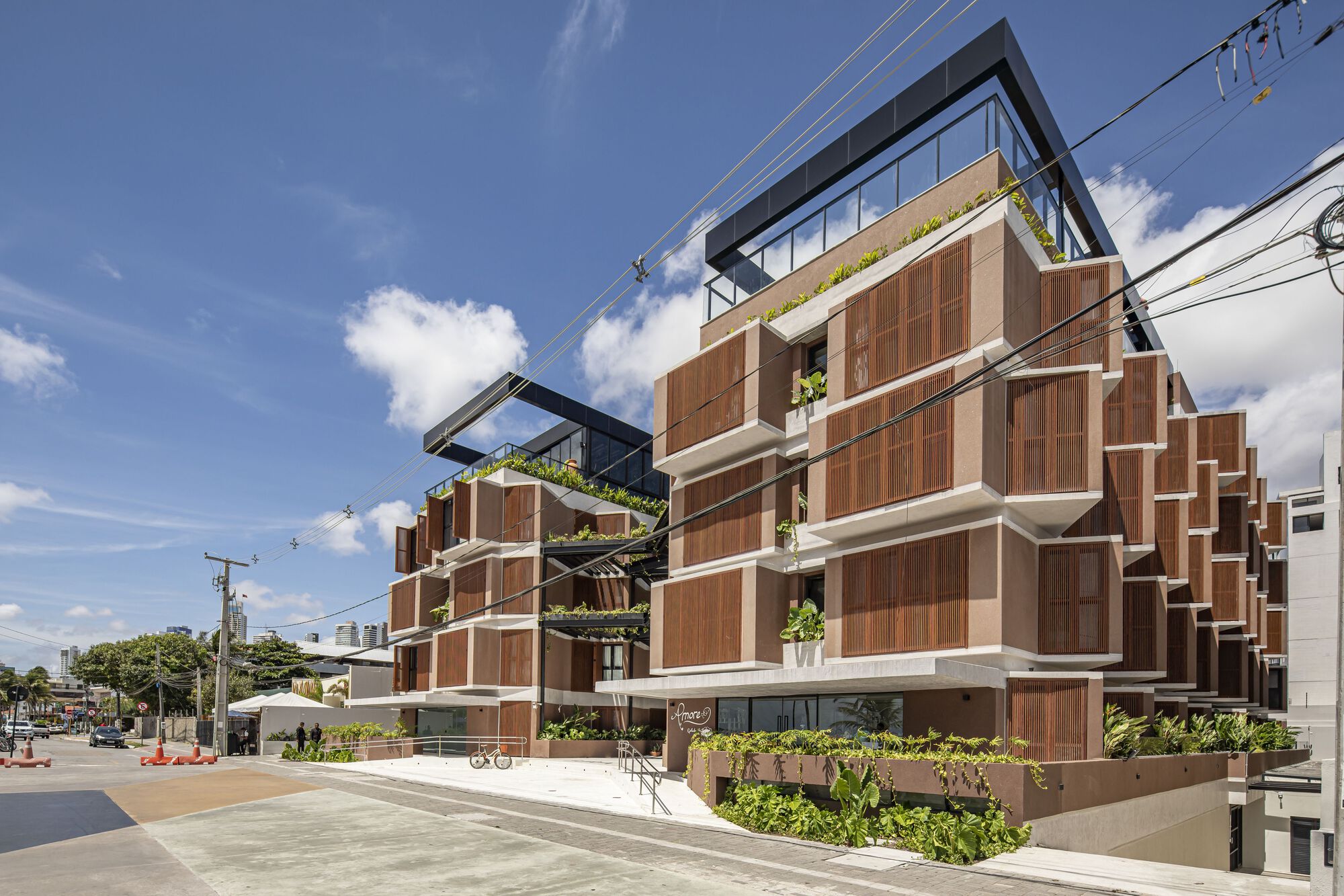 Gallery of BA'RA Hotel / Plan:b arquitectos - 2