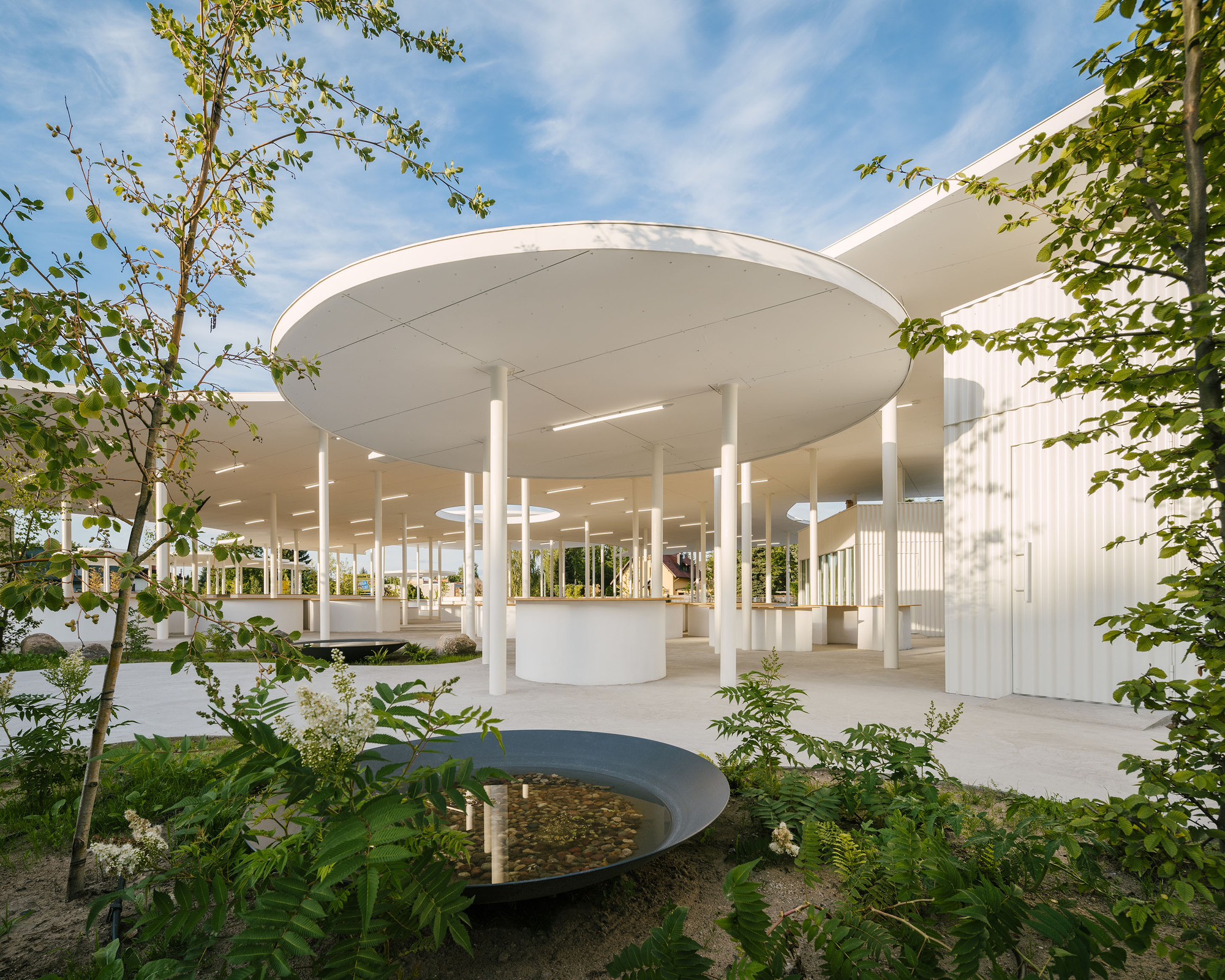 画廊 “阴影建筑”，布沃涅市场 / Aleksandra Wasilkowska Architectural Studio - 10