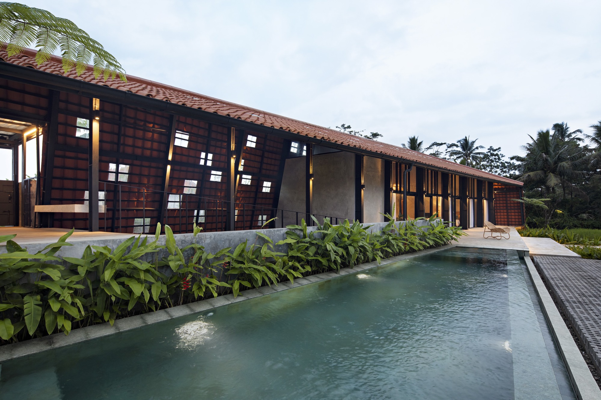 Gallery of Svarga Cilimus House / PSA Studio - 5