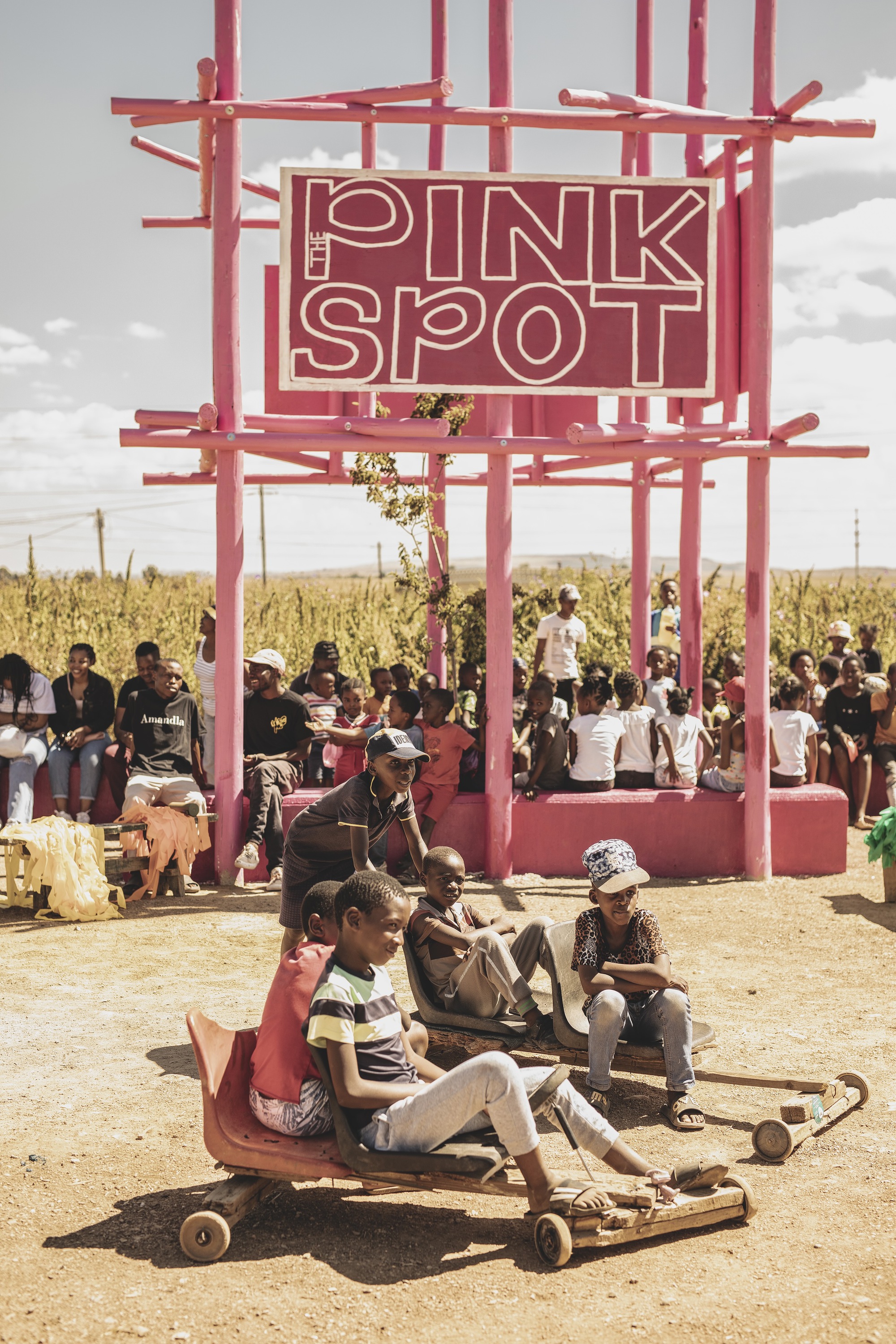 Gallery of House of the Pink Spot / Frankie Pappas International - 11