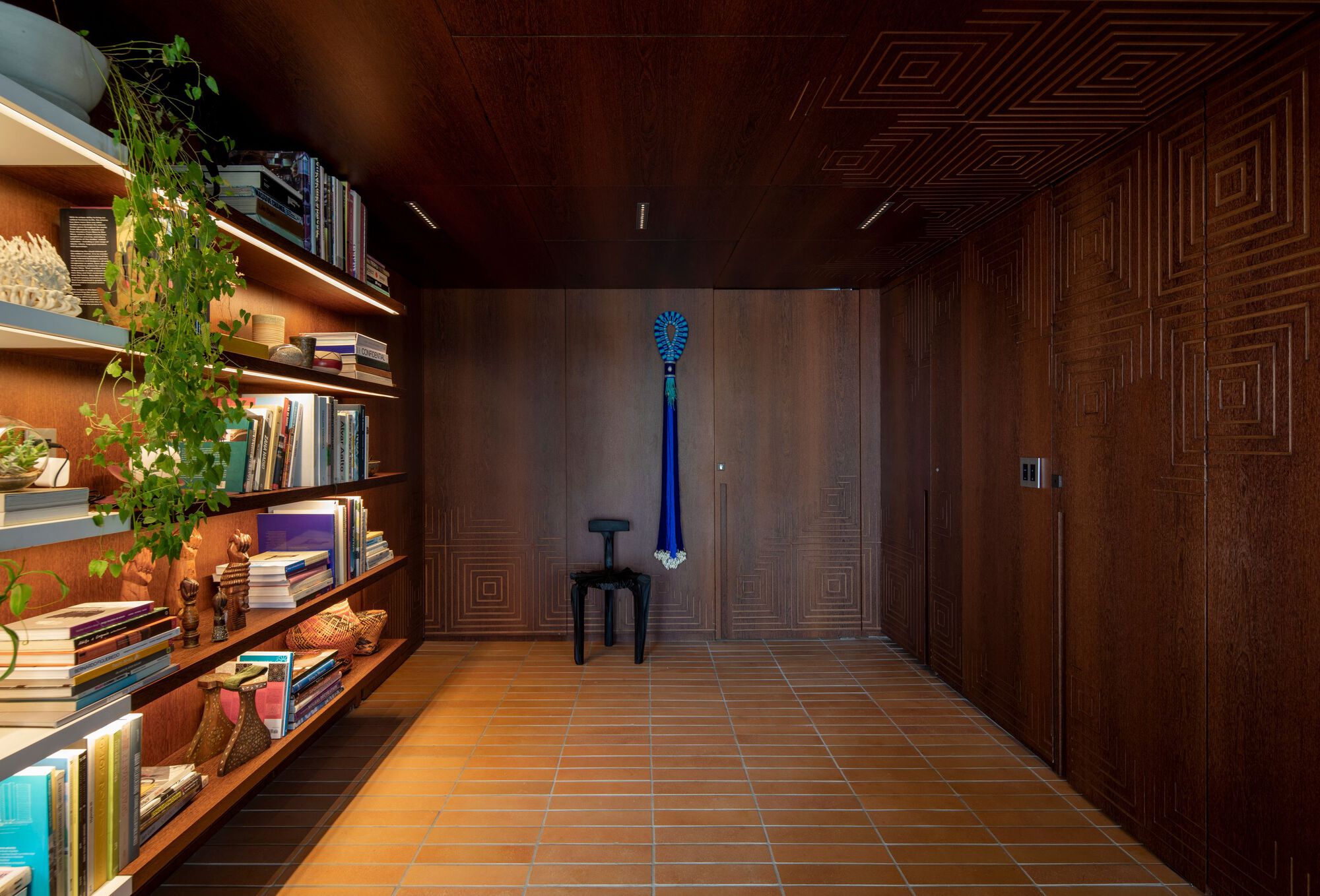 Galeria de Apartamento Varanda / Estudio Guto Requena - 18