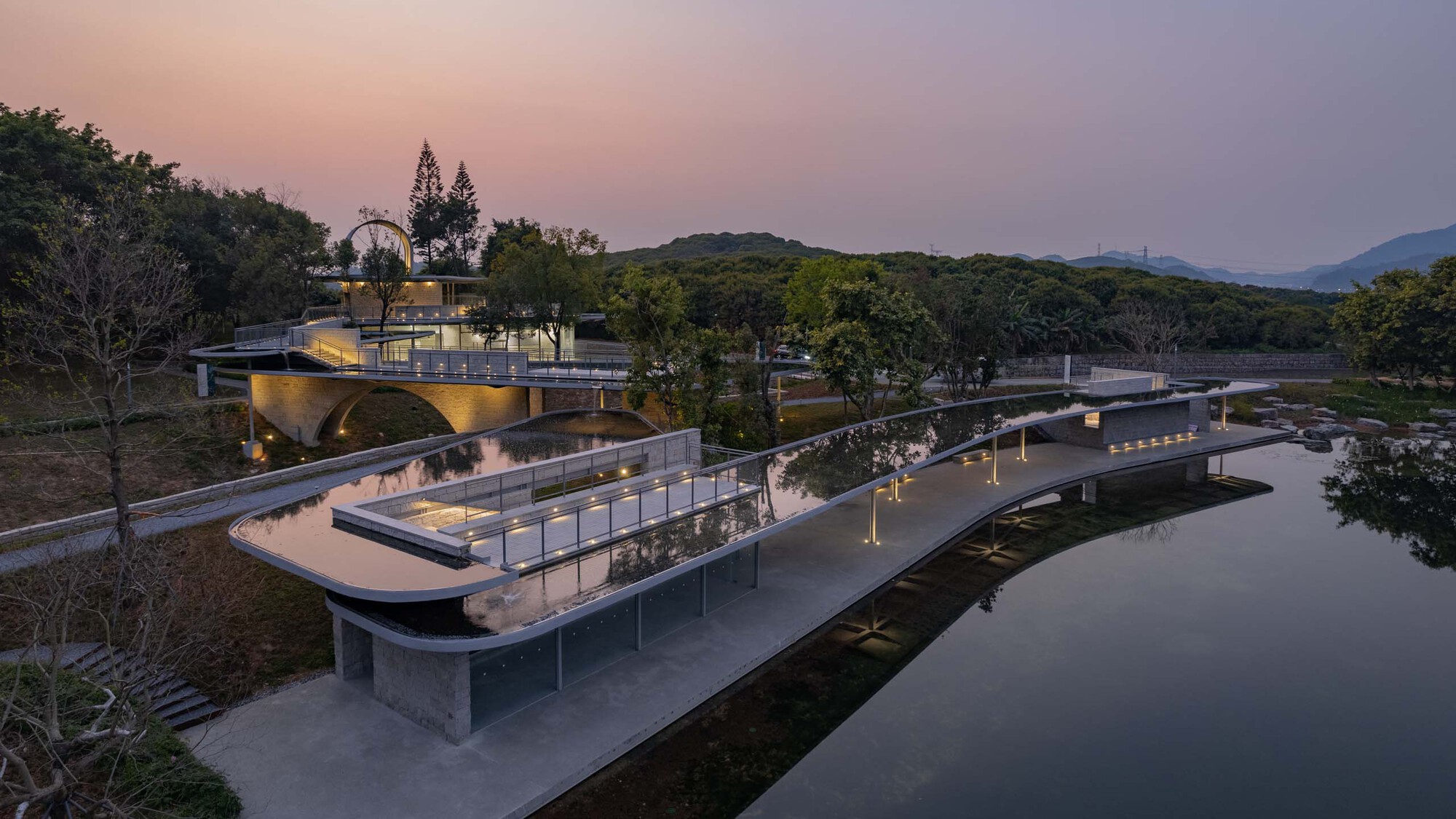 Gallery of WENSHANDIESHUI Station of The XILI Lake Greenway / TJAD ...