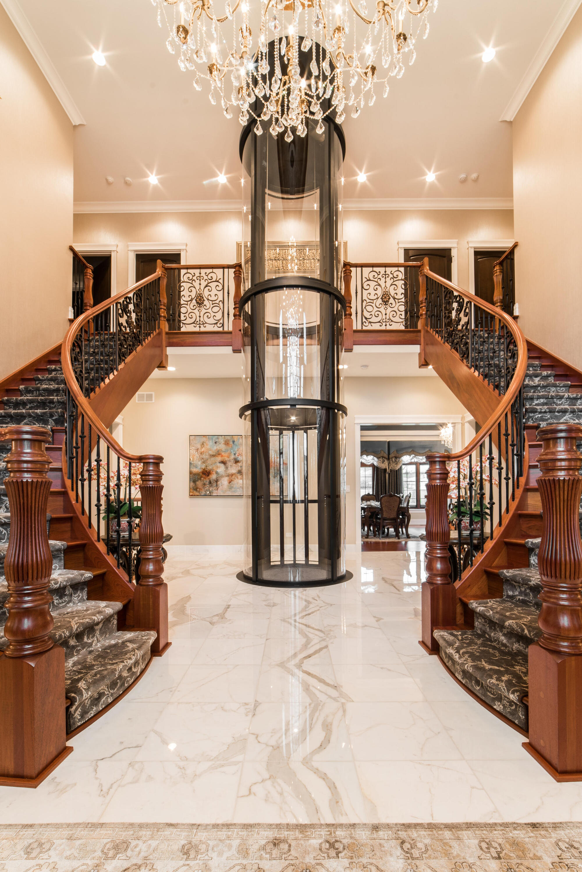 Gallery of Panoramic Elevators for Flexible Floorplans: Vuelift® - 8