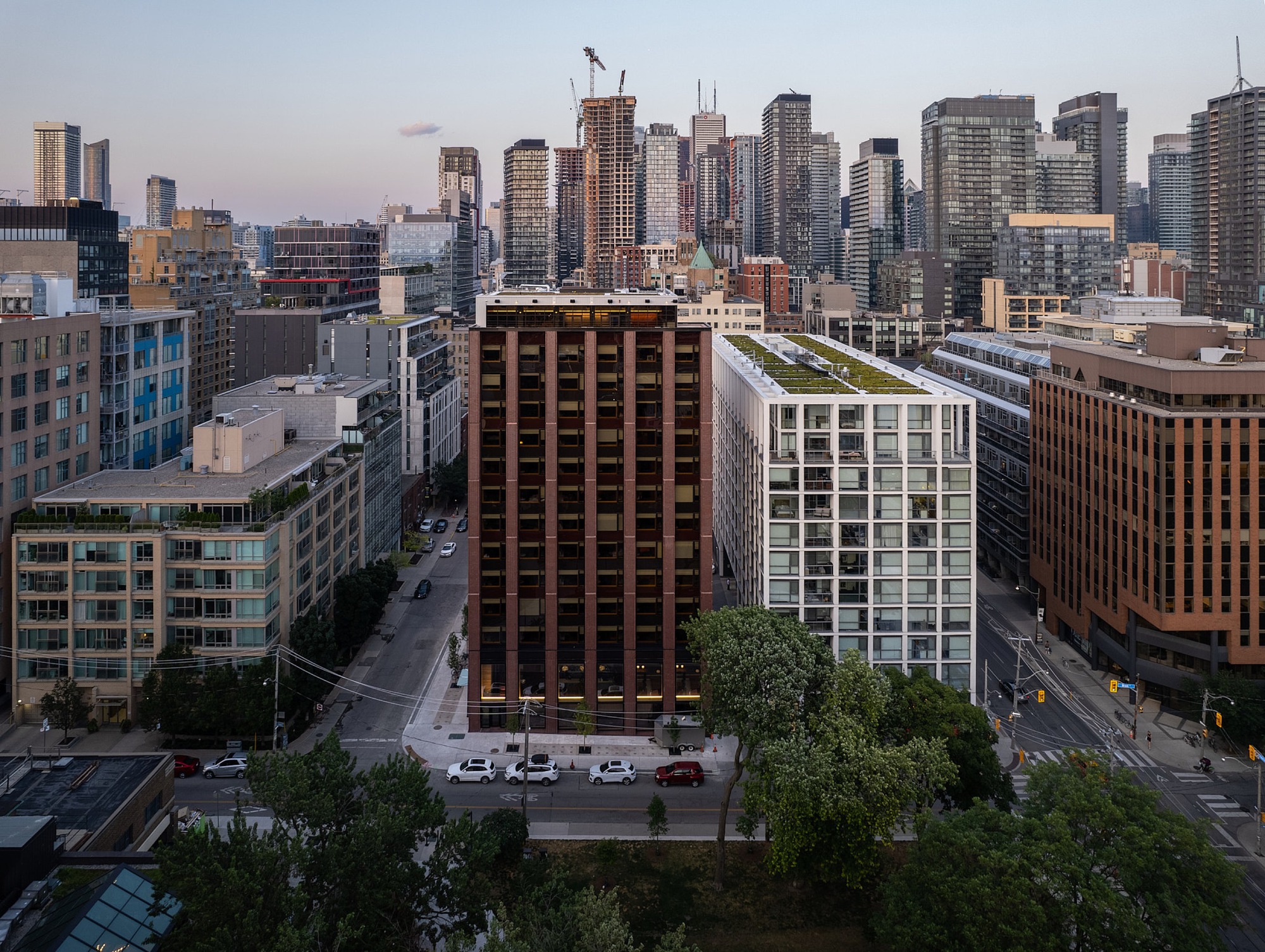 Galeria De Ace Hotel Toronto Shim Sutcliffe Architects 10 galeria-de-ace-hotel-toronto-shim-sutcliffe-architects-10
