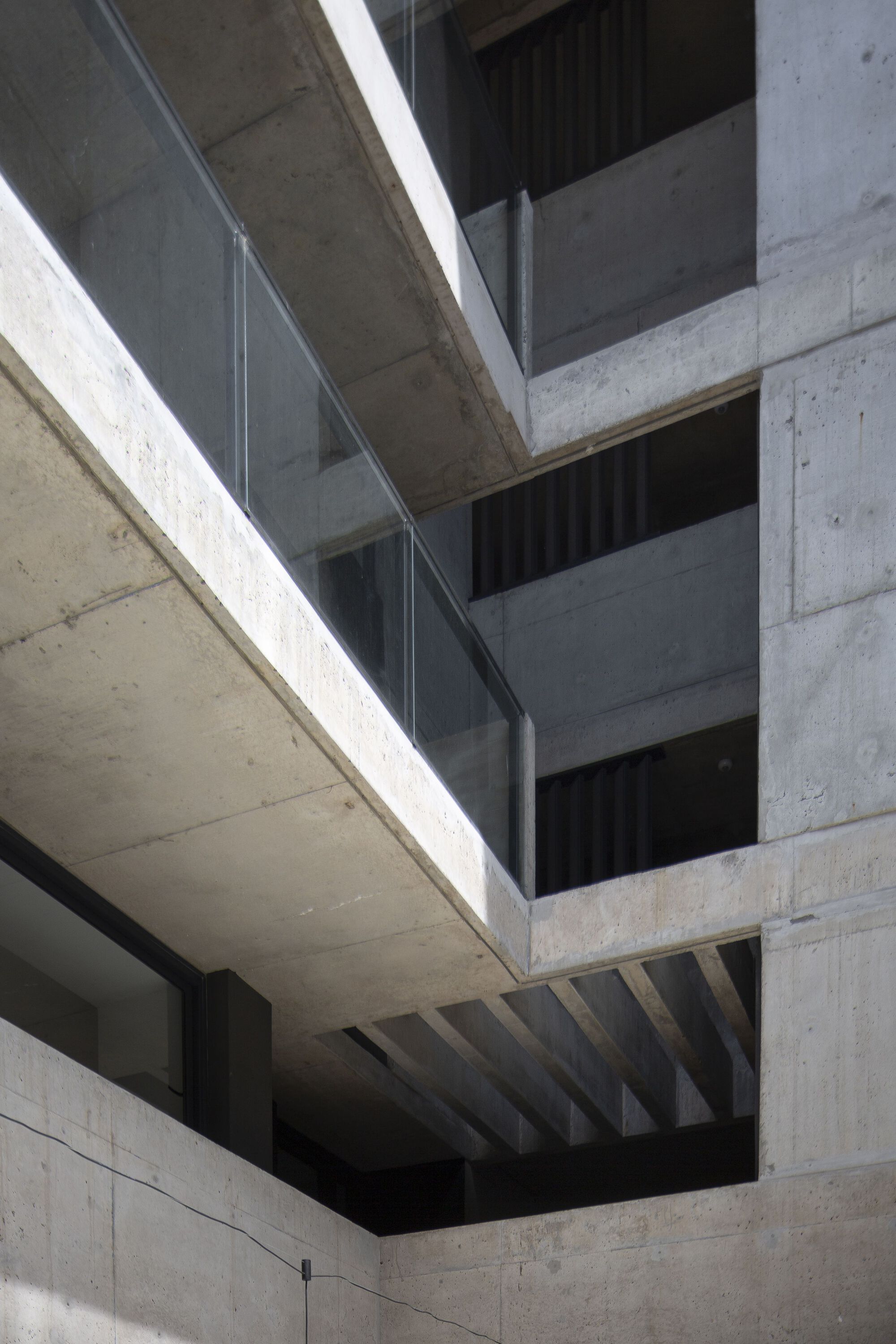 Galería de Edificio Donado 1601 / ESHH Arquitectura - 15