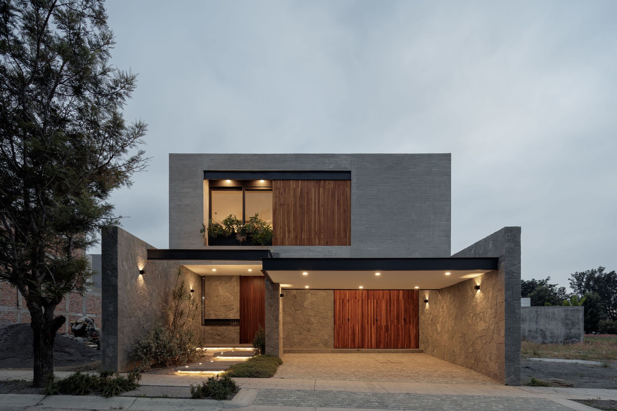 Galería de Casa Makay / Di Frenna Arquitectos - 23