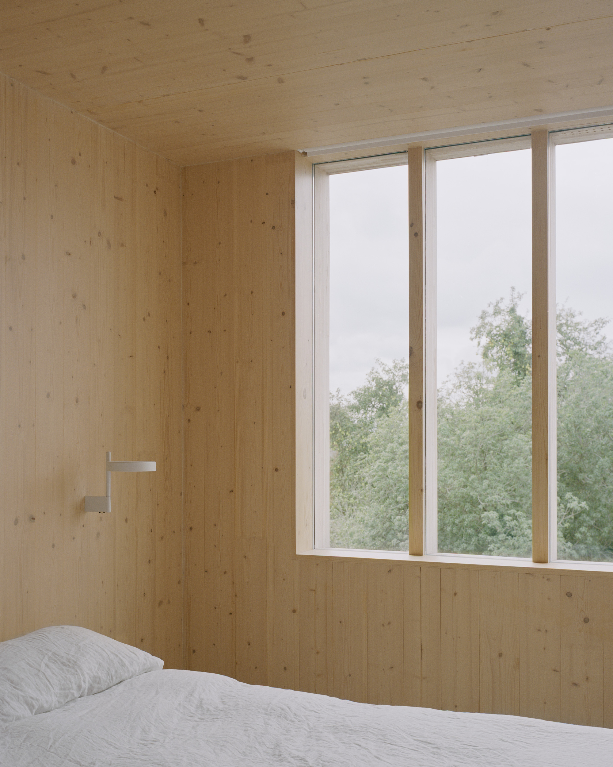 Gallery of Spruce House & Studio / ao-ft - 24