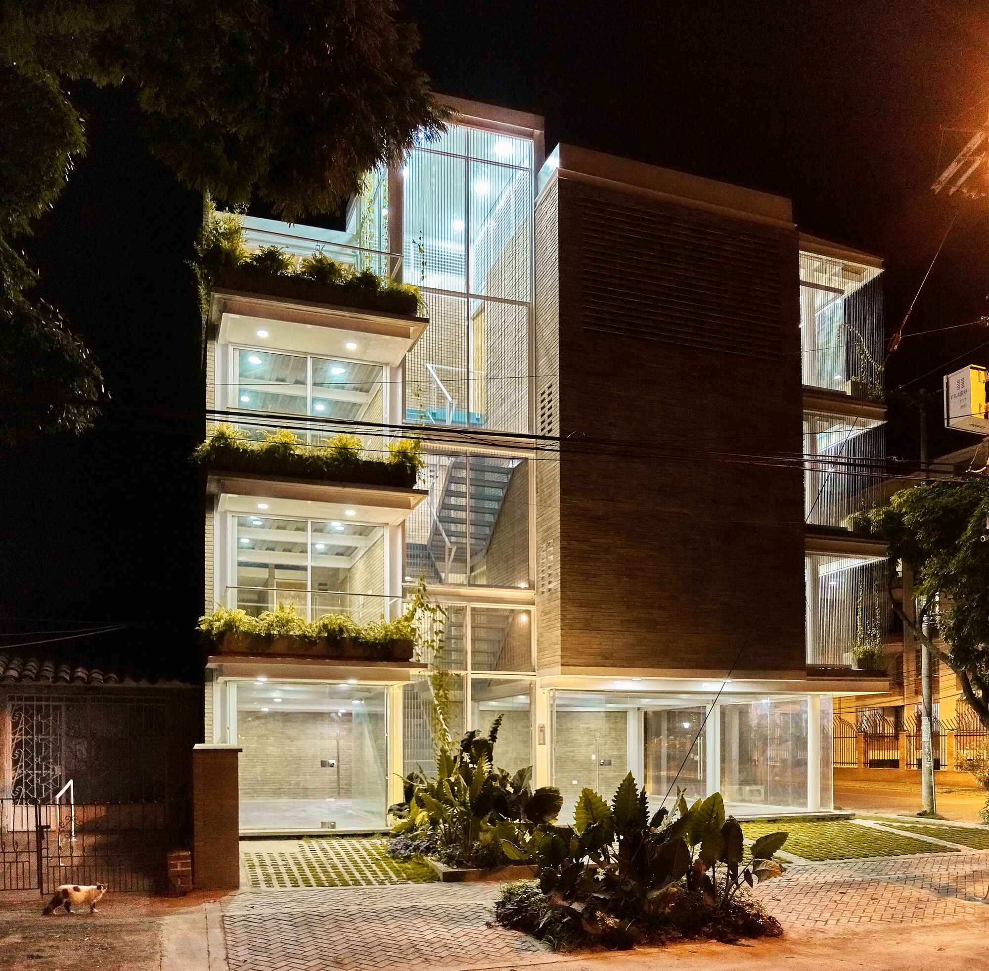 Galería de Edificio Liverpool 334 / Amalgama Studio - 14